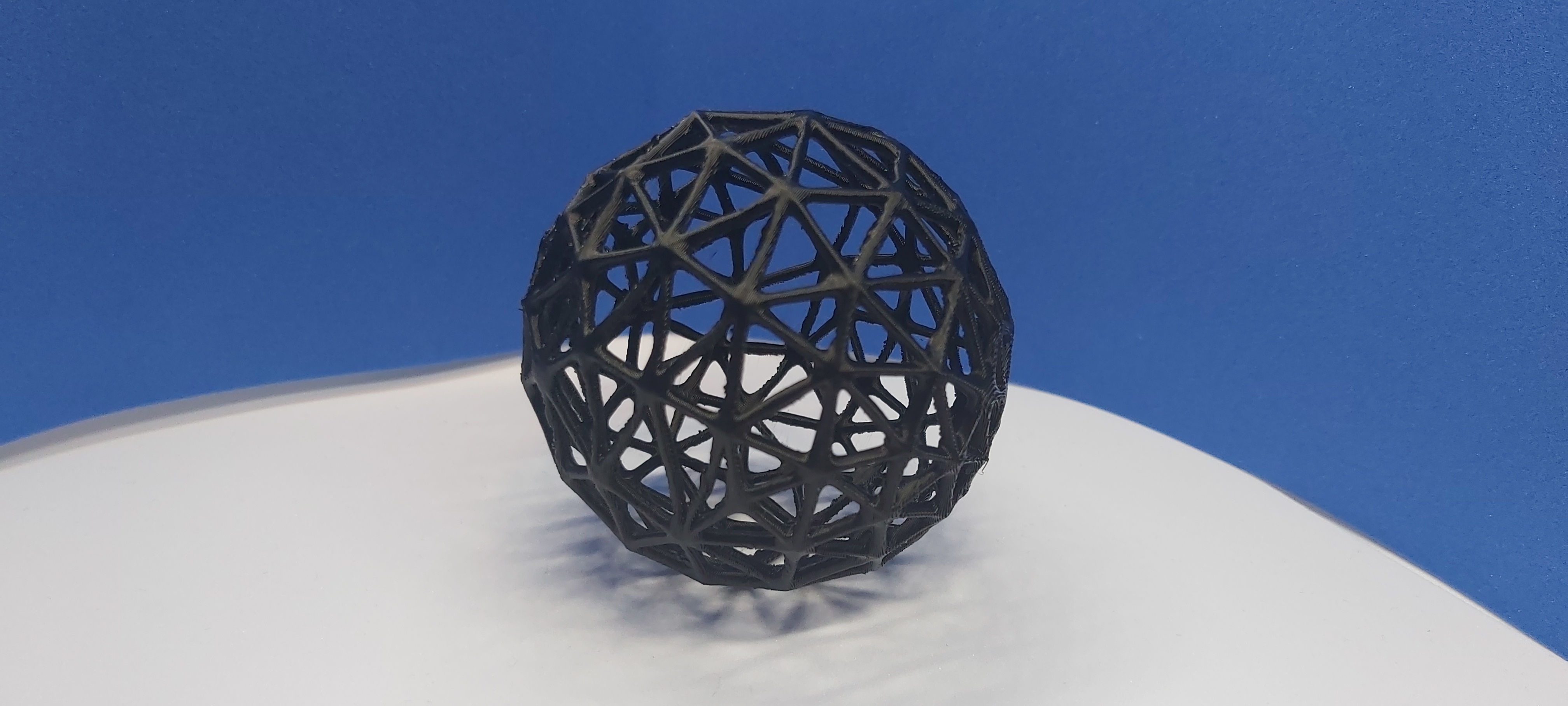 Airless Tennis Ball (Mesh Version) by LuBi Tech | Download free STL ...