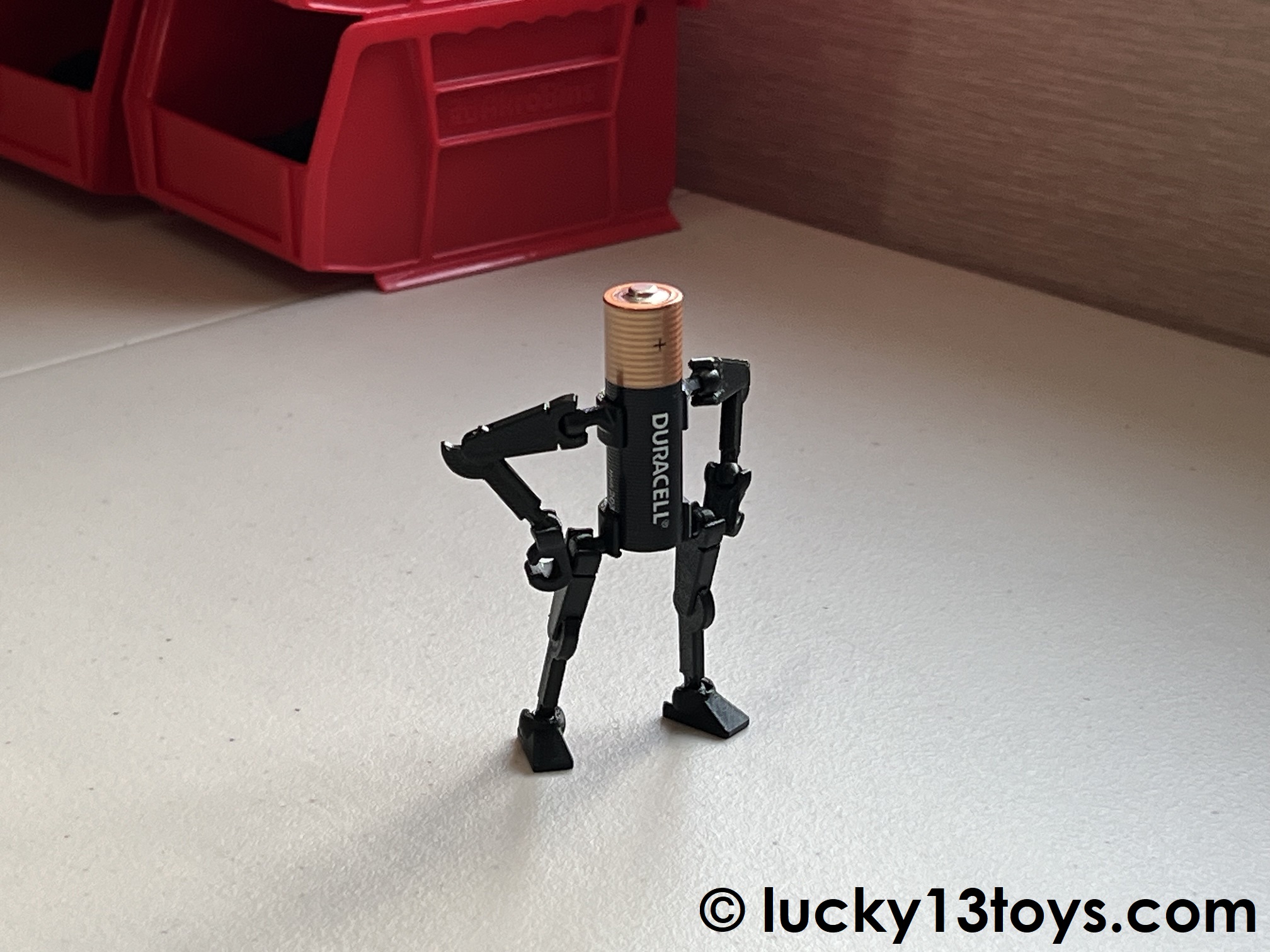 Battery Buddy by soozafone | Download free STL model | Printables.com