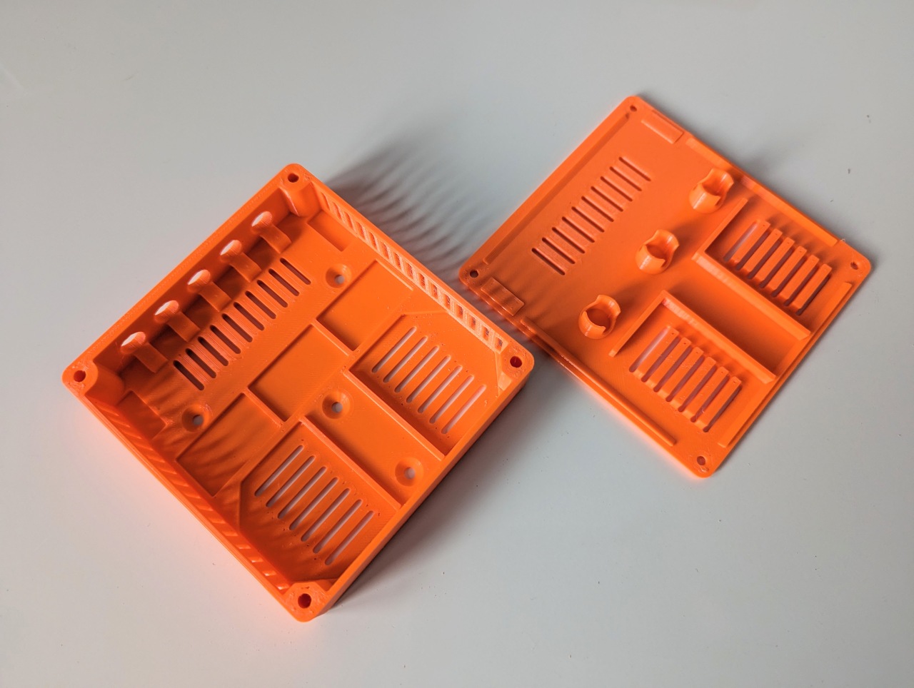 Quad-relay Shelly box for flex wires and wago 221 connectors (2PM) by ...