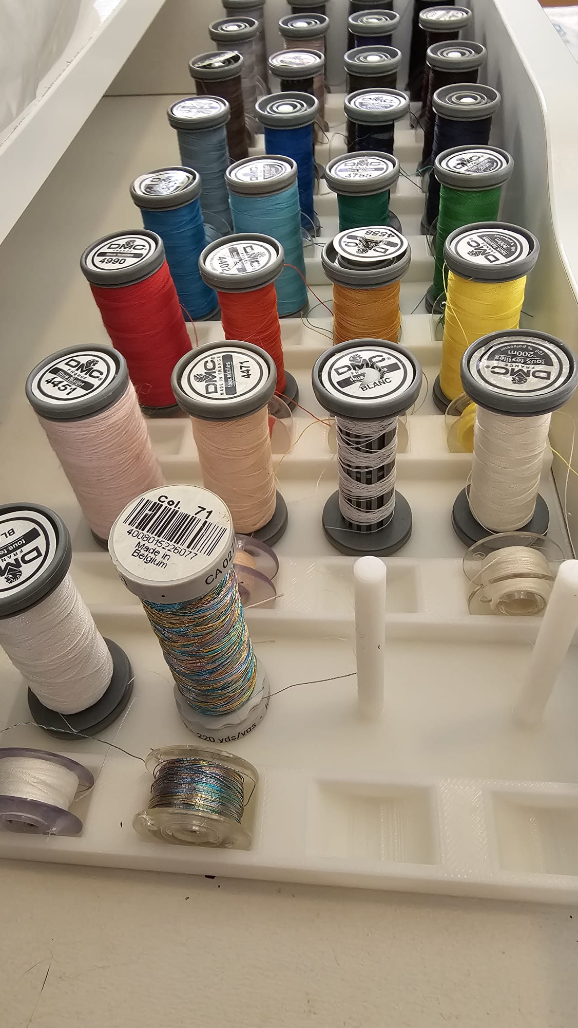 Threads and bobbins organizer by netaes | Download free STL model ...