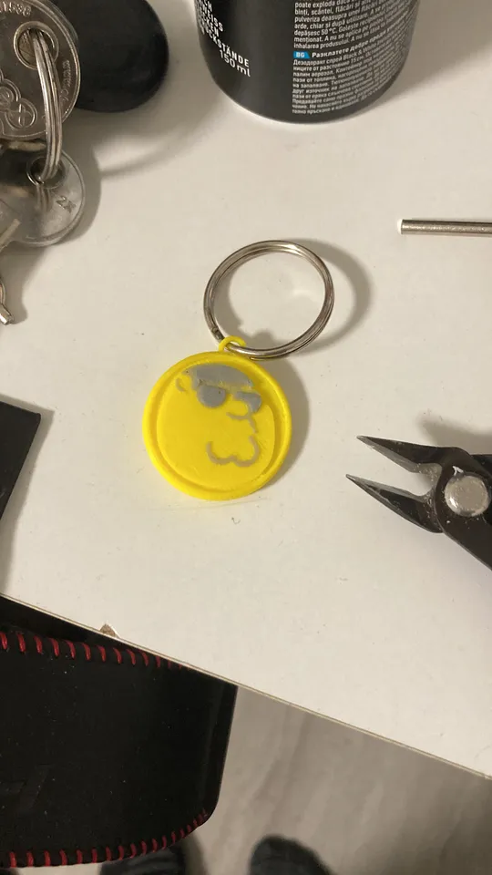 Peter Griffin medailon keychain by Lavpi | Download free STL model ...