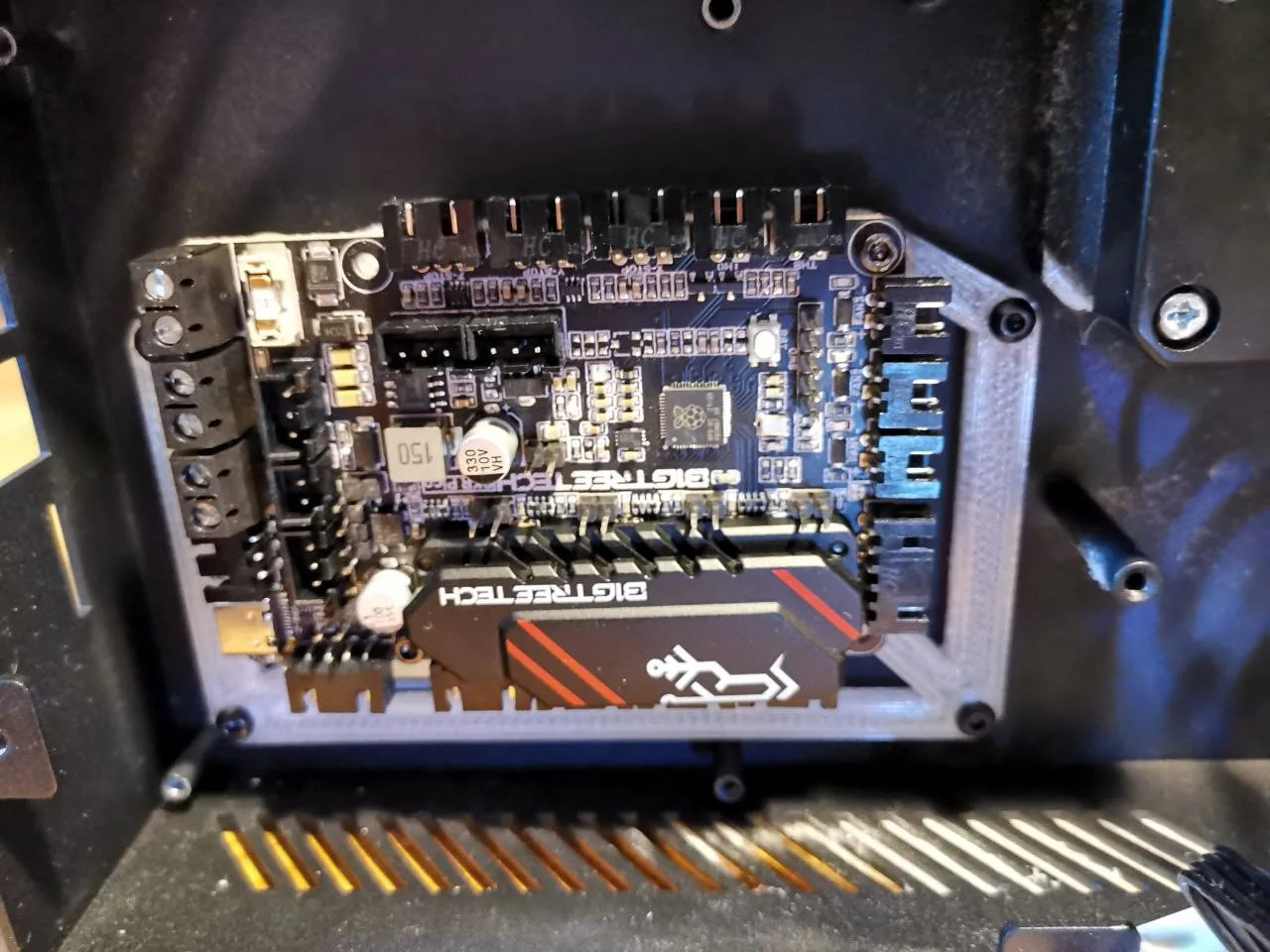 Mounting platform for SKR Pico on Tronxy Crux 1 by GreyCat | Download free STL model ...