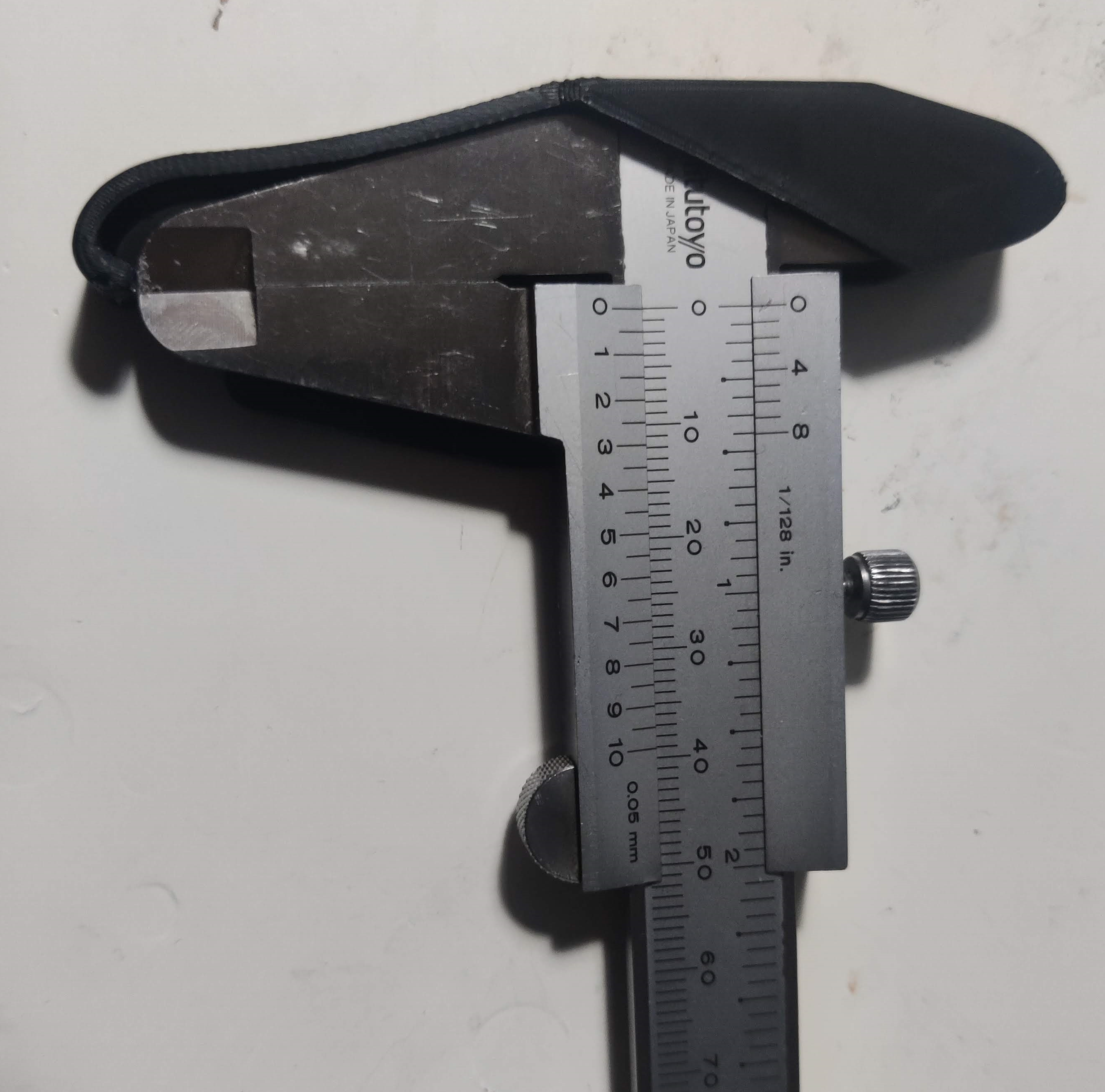 Caliper protector by iano0100 | Download free STL model | Printables.com