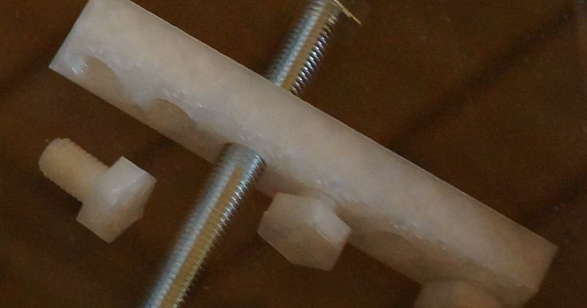 M10 screws and threads tolerance test by electroremy | Download free ...