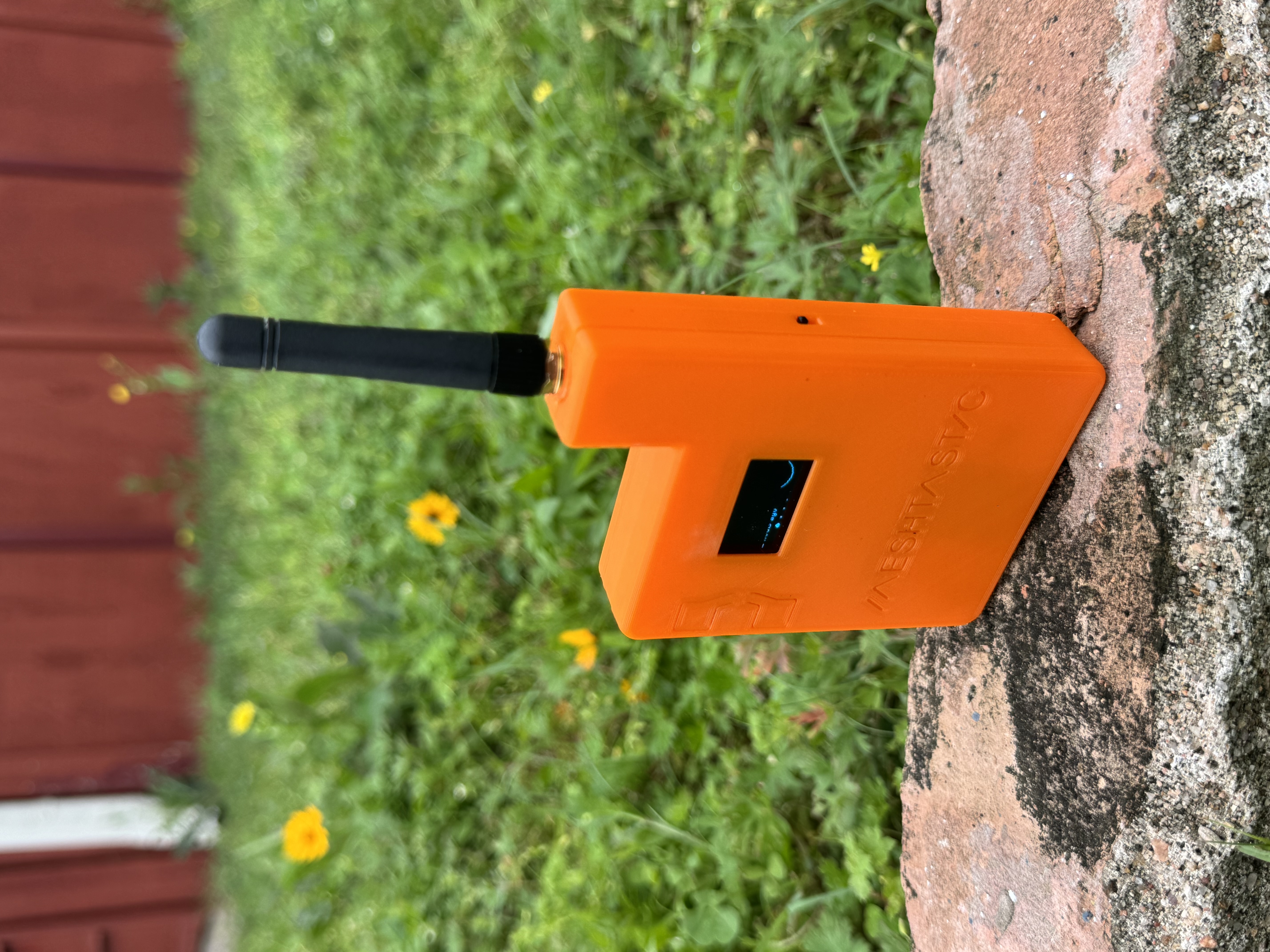 Meshtastic with MagSafe by phspman | Download free STL model ...