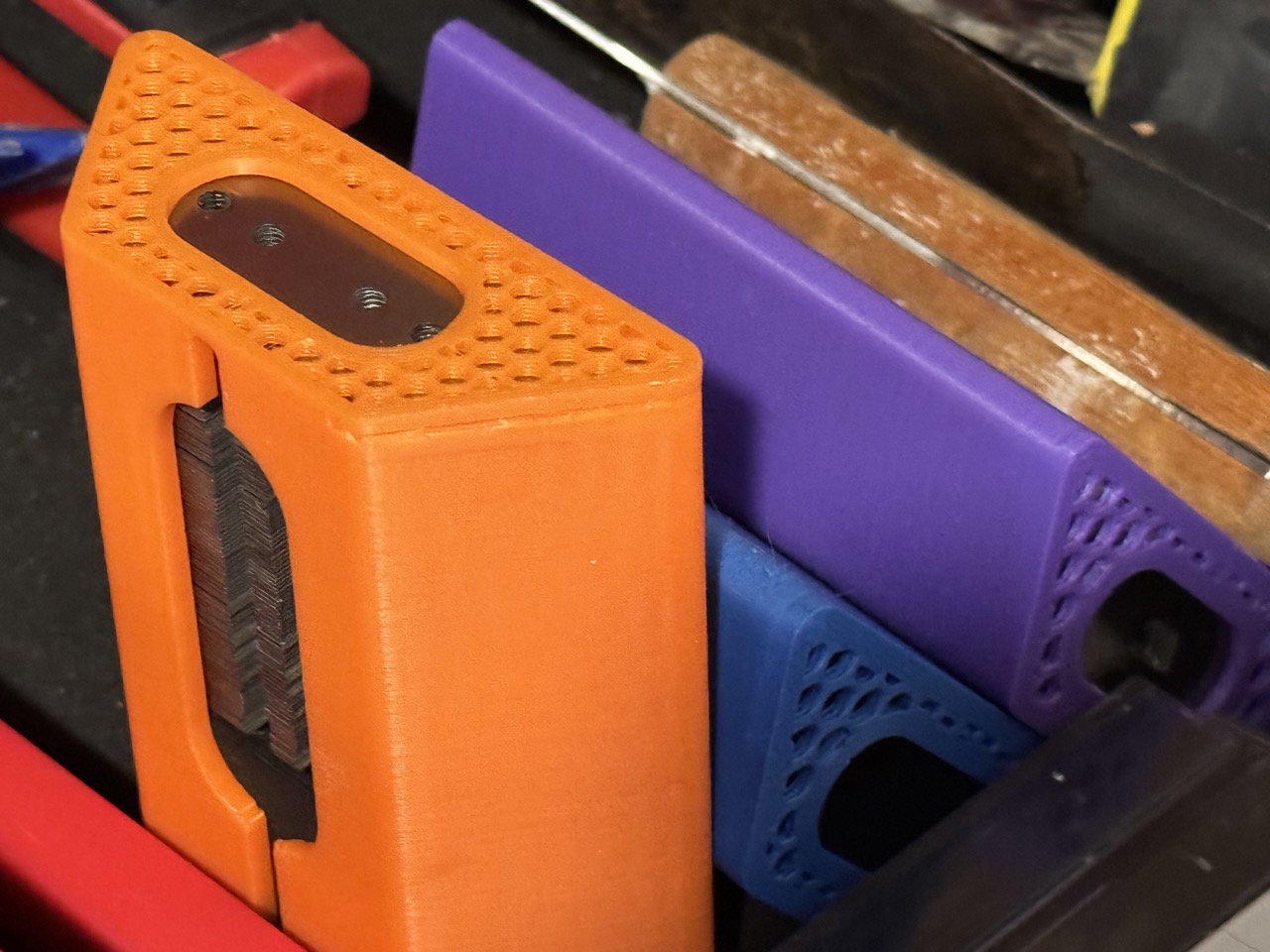 Utility Blade Dispenser by Joshua Hogendorn | Download free STL model | Printables.com