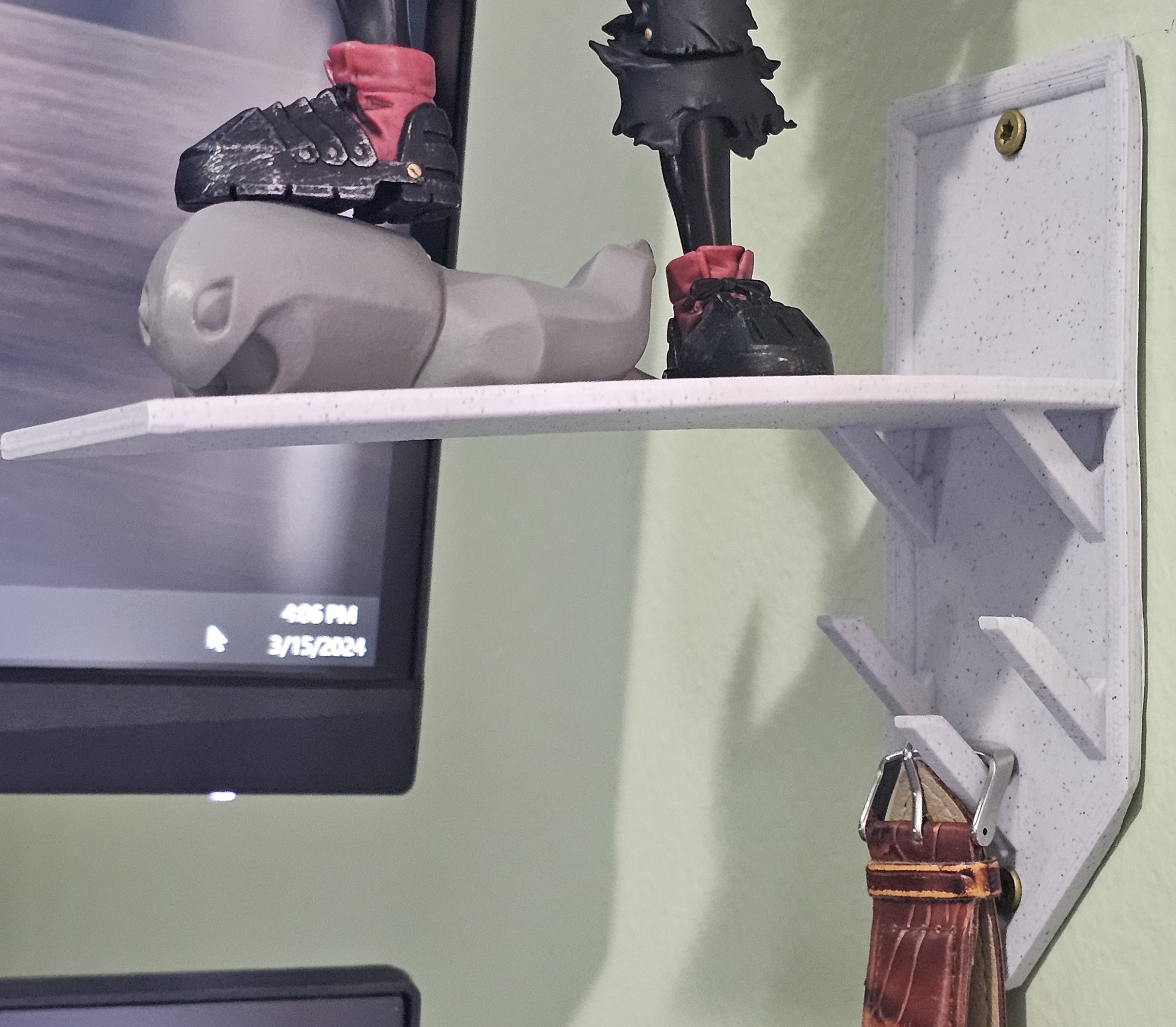 Stand alone shelf for model display by FelixAtter | Download free STL ...