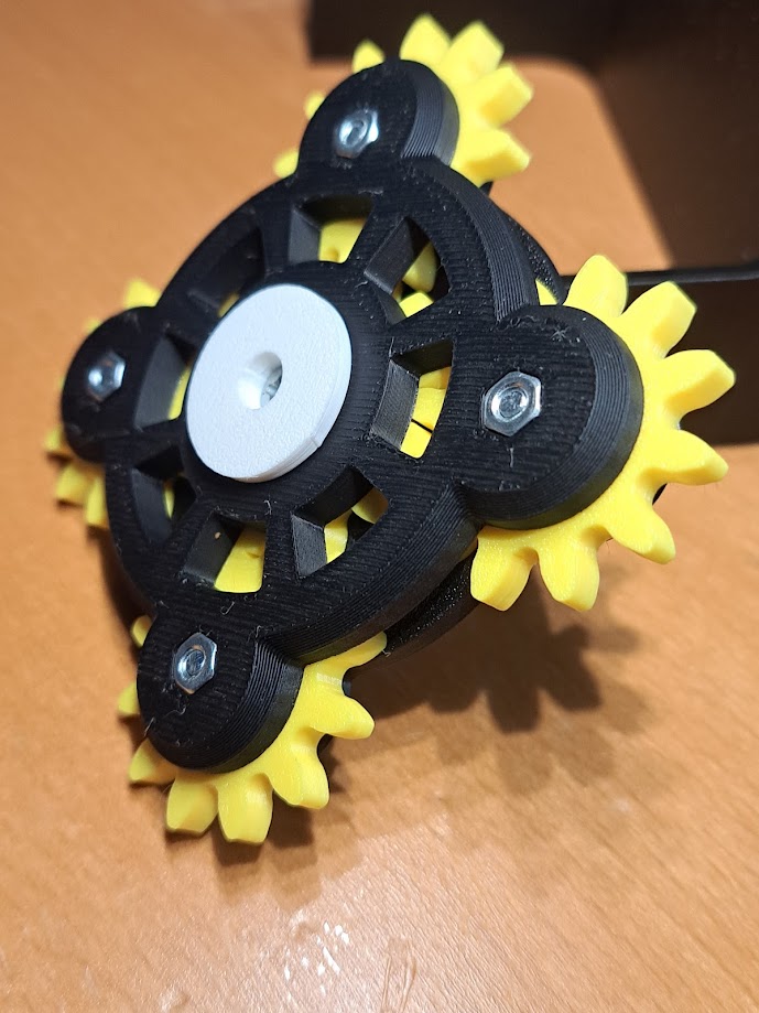 5-Gear Spinner by Ruiaxe | Download free STL model | Printables.com
