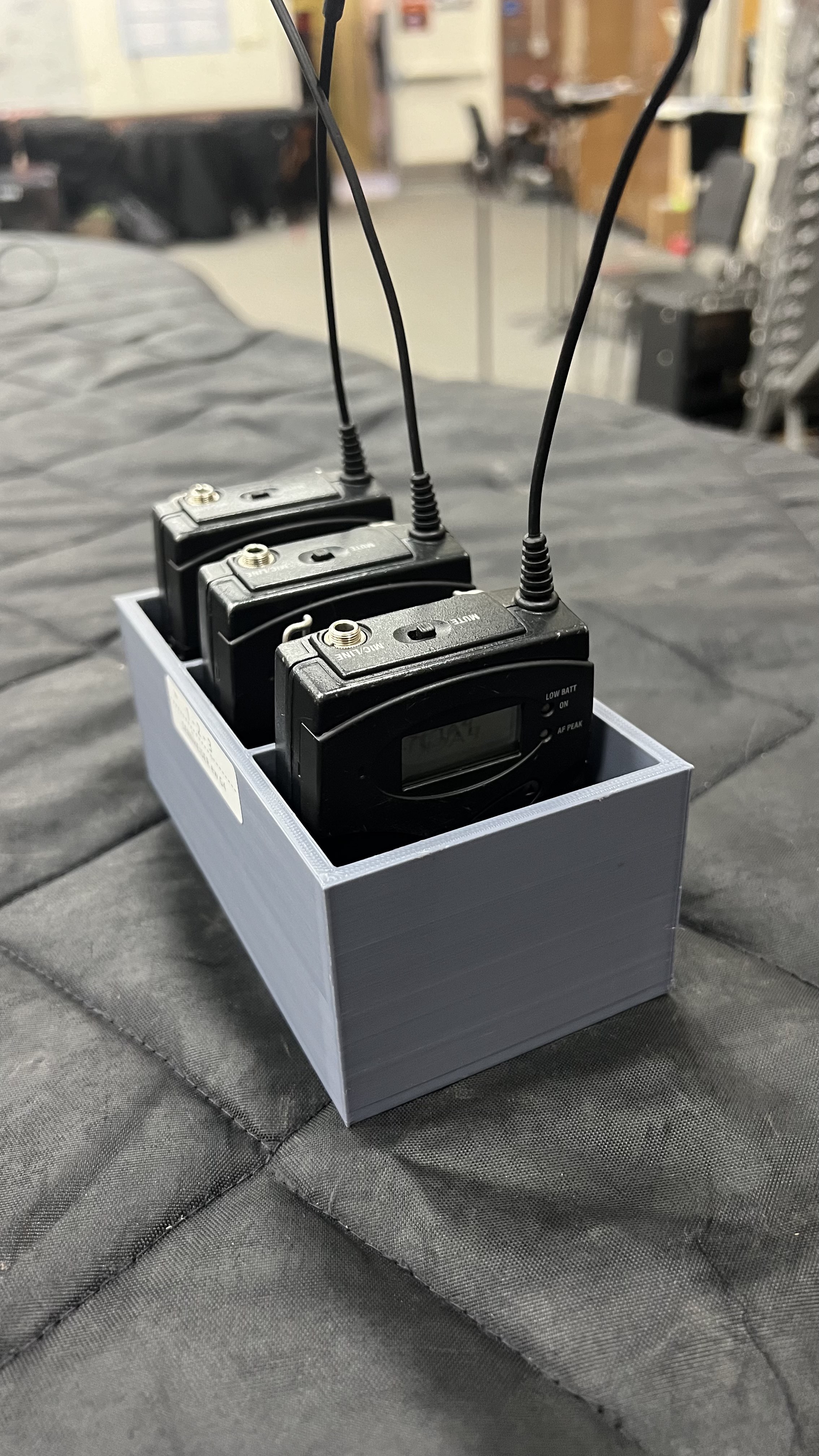 Sennheiser ew G4 Bodypack Storage von Riley Spence | Kostenloses STL ...