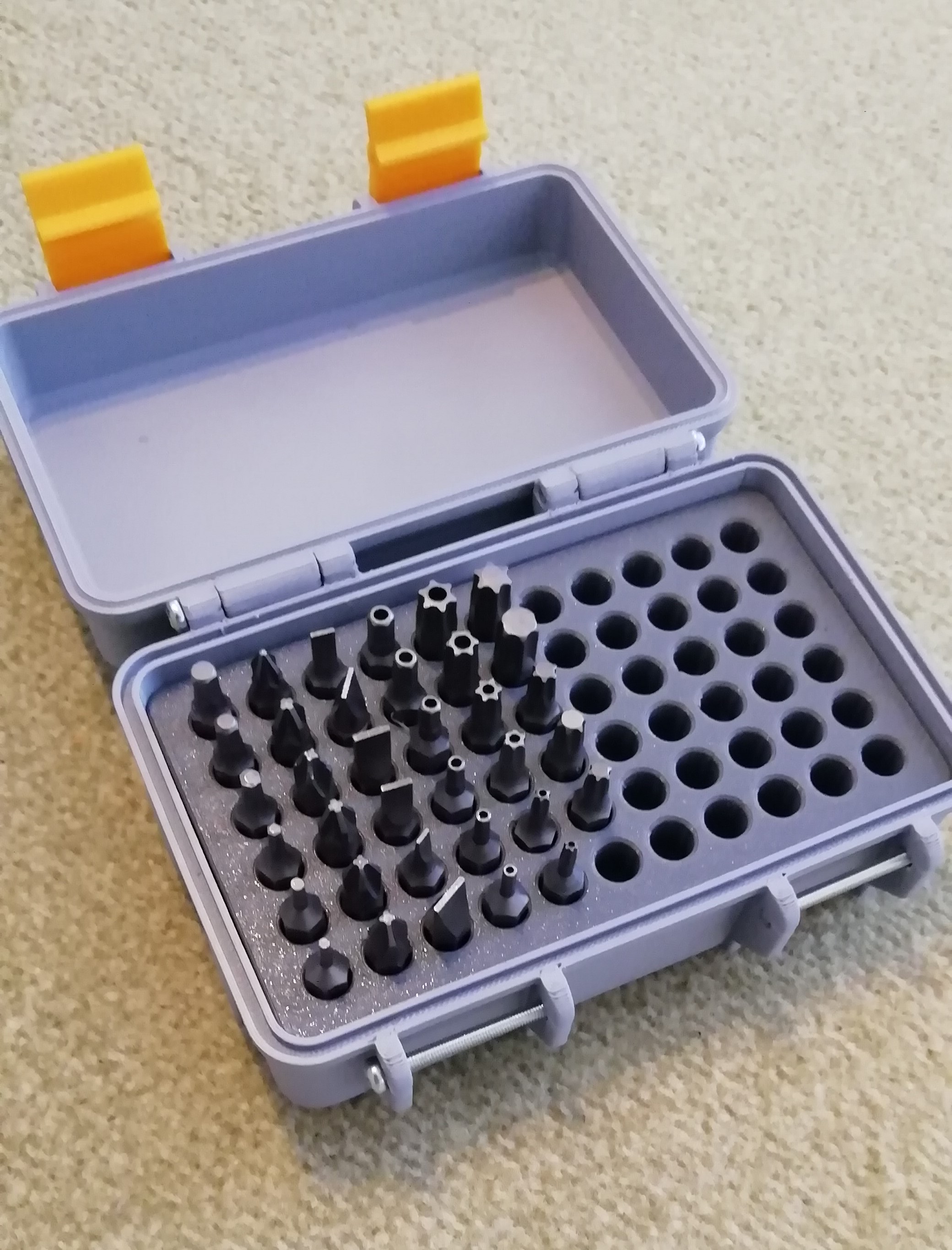 Hex Bit Holder for Rugged Box V2.0 by Svensson2584 | Download free STL ...