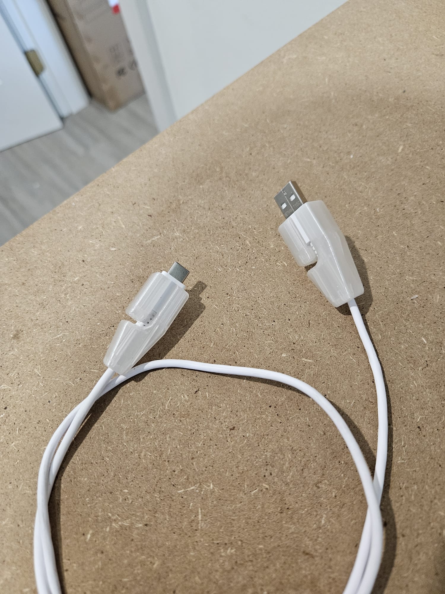 USB-C Bend/Shred Protector by Santiago Alarcón Acosta | Download free ...