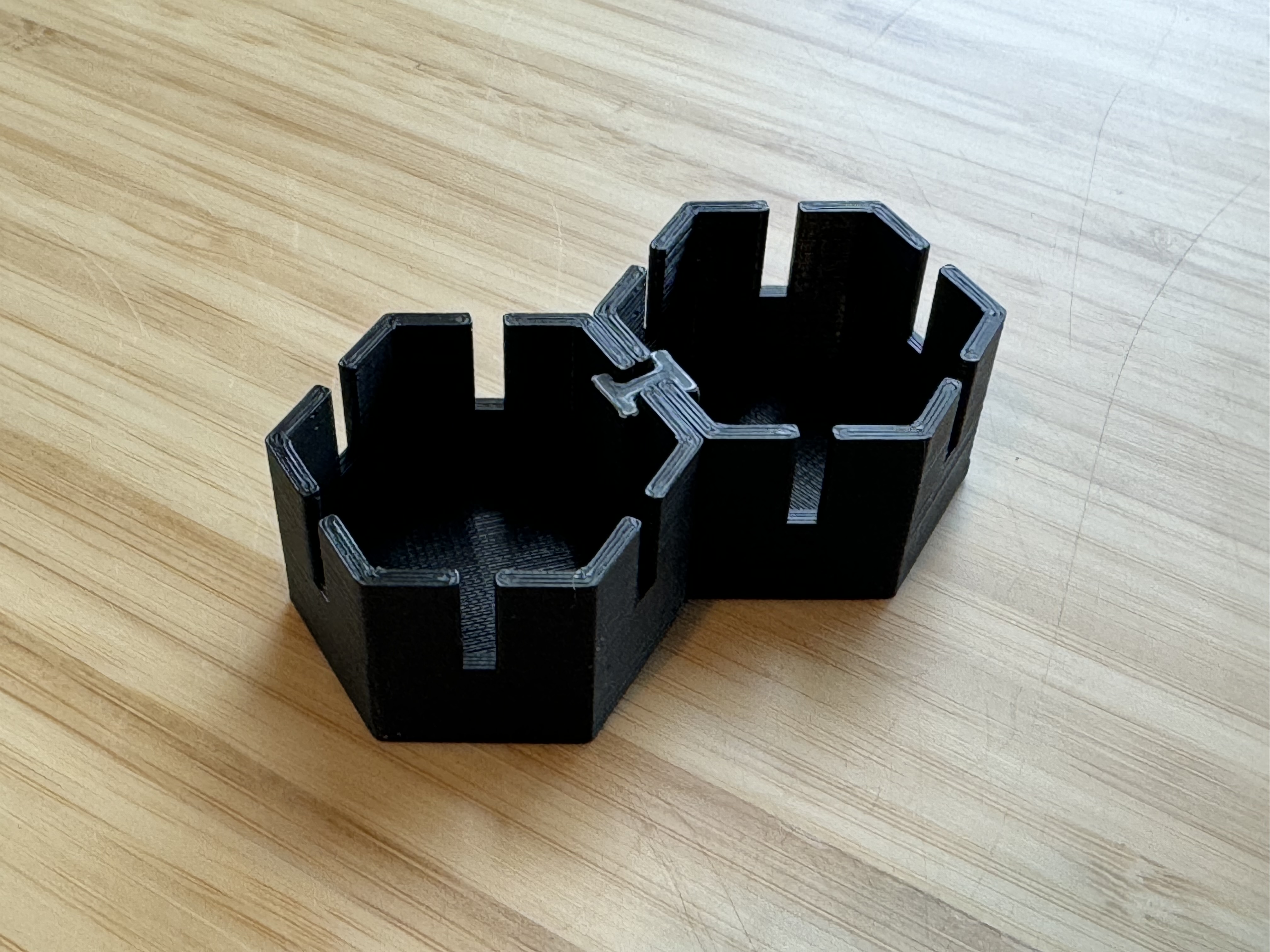 Interlocking Hex Cubes by ryanchakajodda | Download free STL model ...