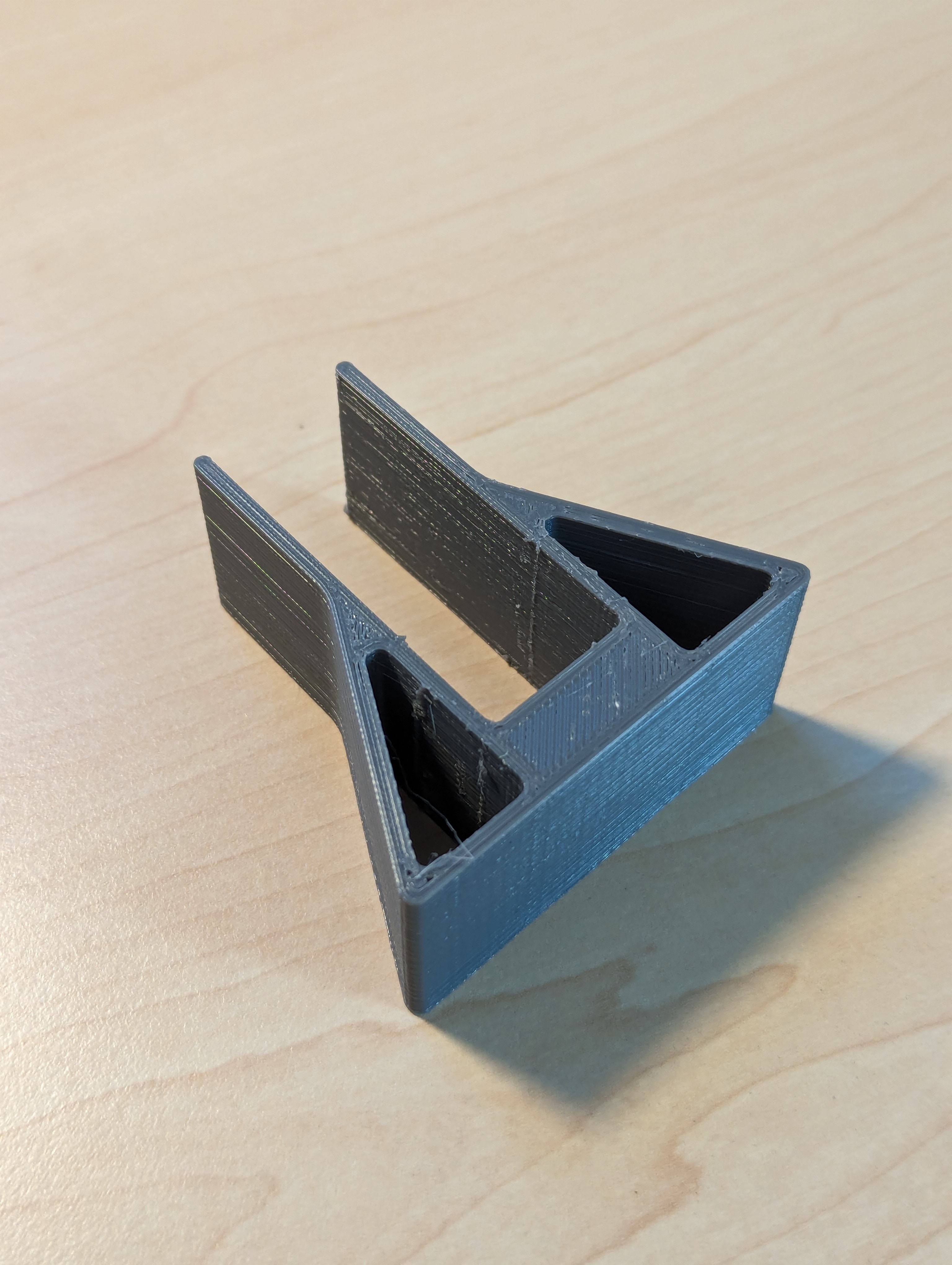 Vertical notebook stand (for ThinkPad X1 Yoga G3) by aikhae | Download ...