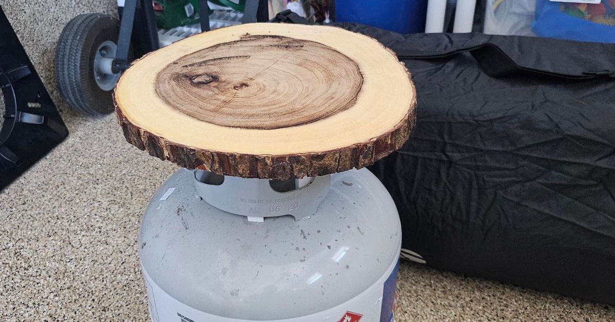 Propane Tank Table Mount by mhparsons | Download free STL model ...