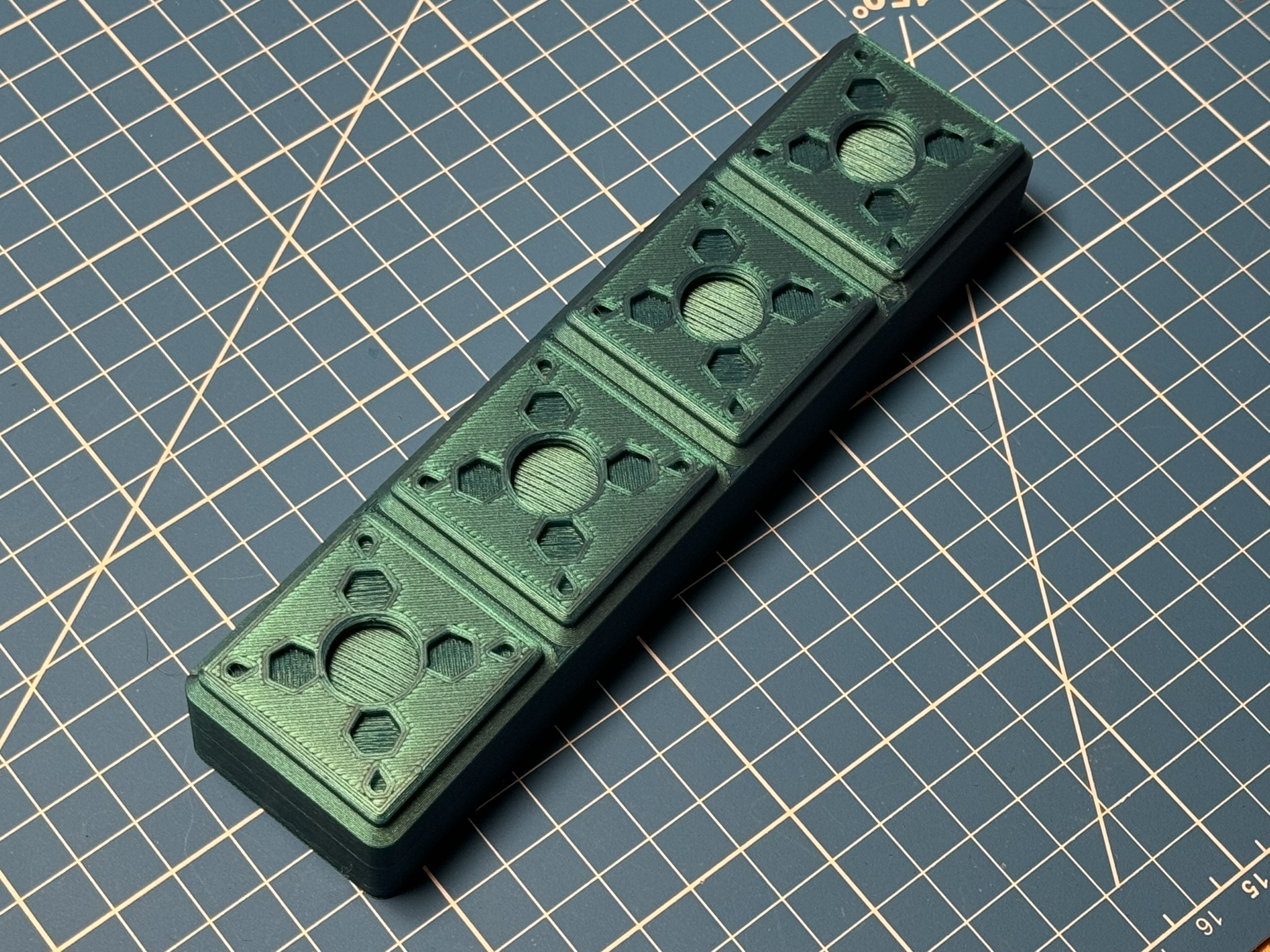 Gridfinity case for iFixit Mako handle & flex extension by Noodlecraft ...