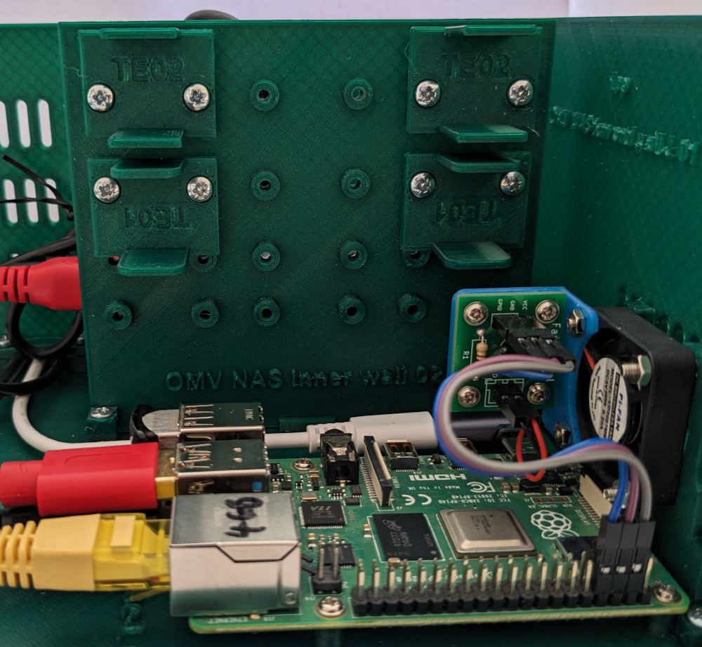 Raspberry Pi4 powered large Network Attached Storage (NAS) enclosure by Geoff_B_UK | Download ...