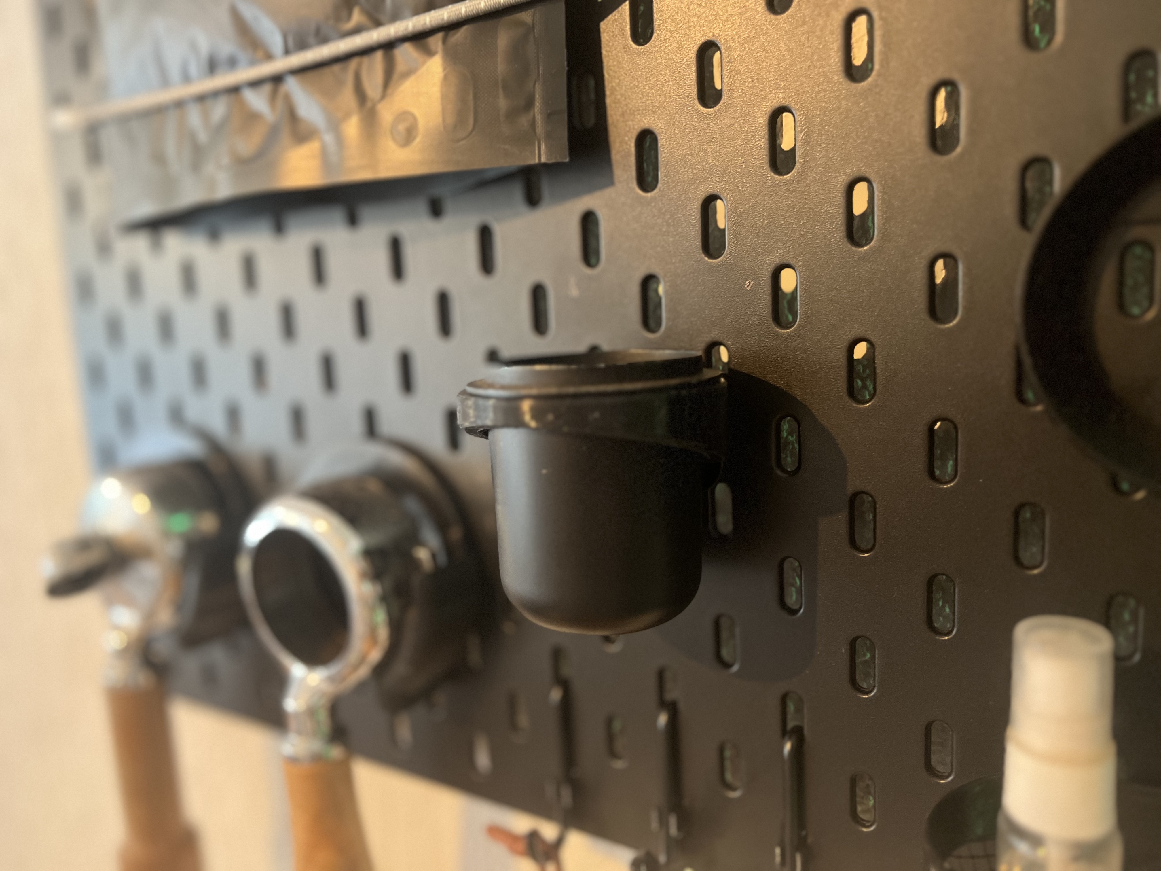 Skådis 58mm Dosing Cup Holder By Mmendez Download Free Stl Model