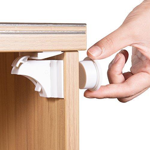 Magnetic Safety Lock Wood Screw Adapter by BLangdon | Download free STL ...