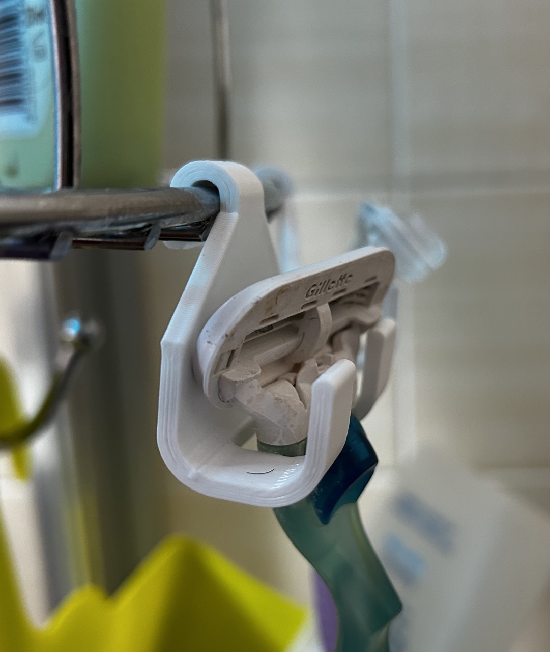 Raizor holder V2 for shower by BeppeITA | Download free STL model ...