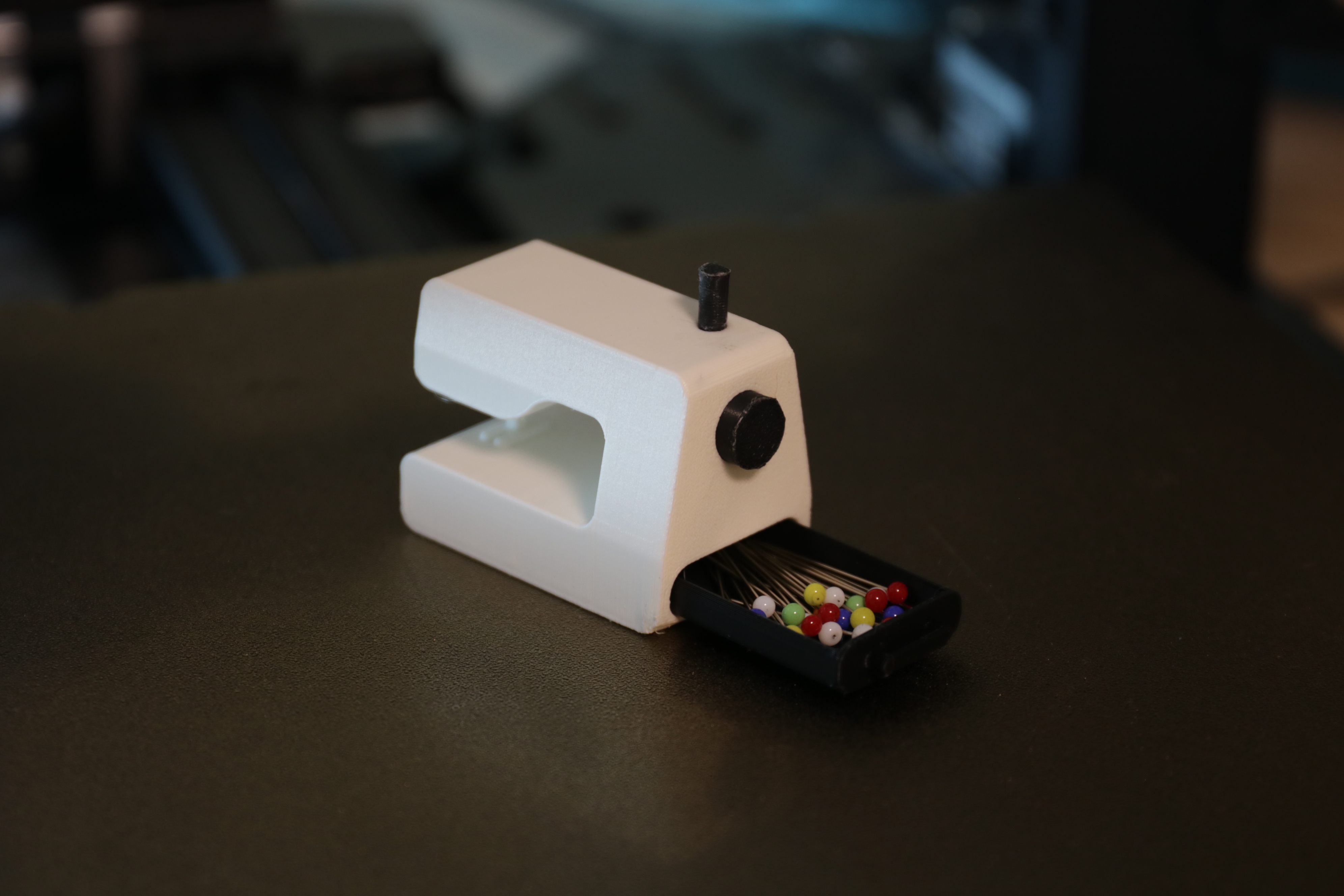 Miniature sewing machine with drawer for needles by Makr3.0 | Download ...