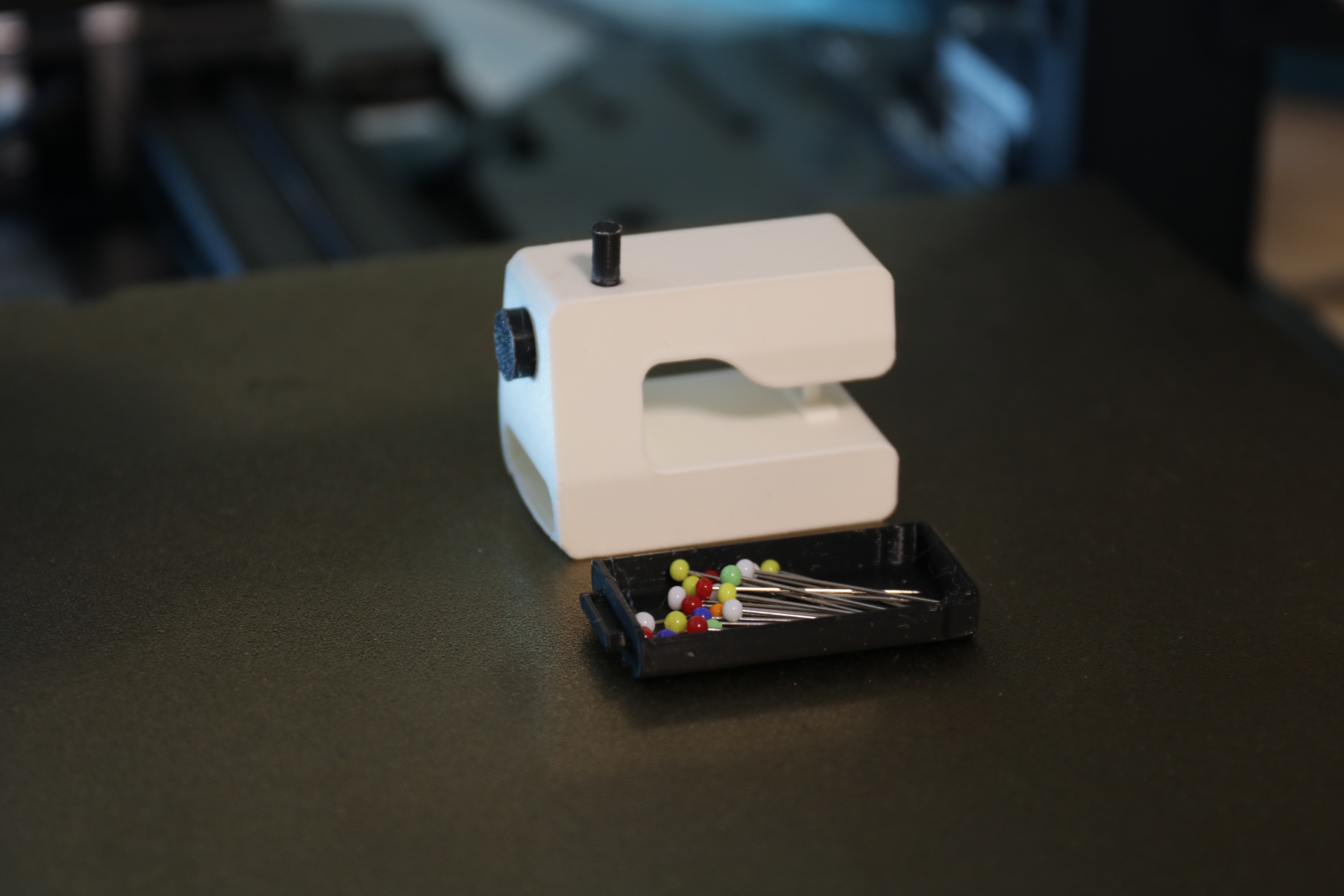 Miniature sewing machine with drawer for needles by Makr3.0 | Download ...