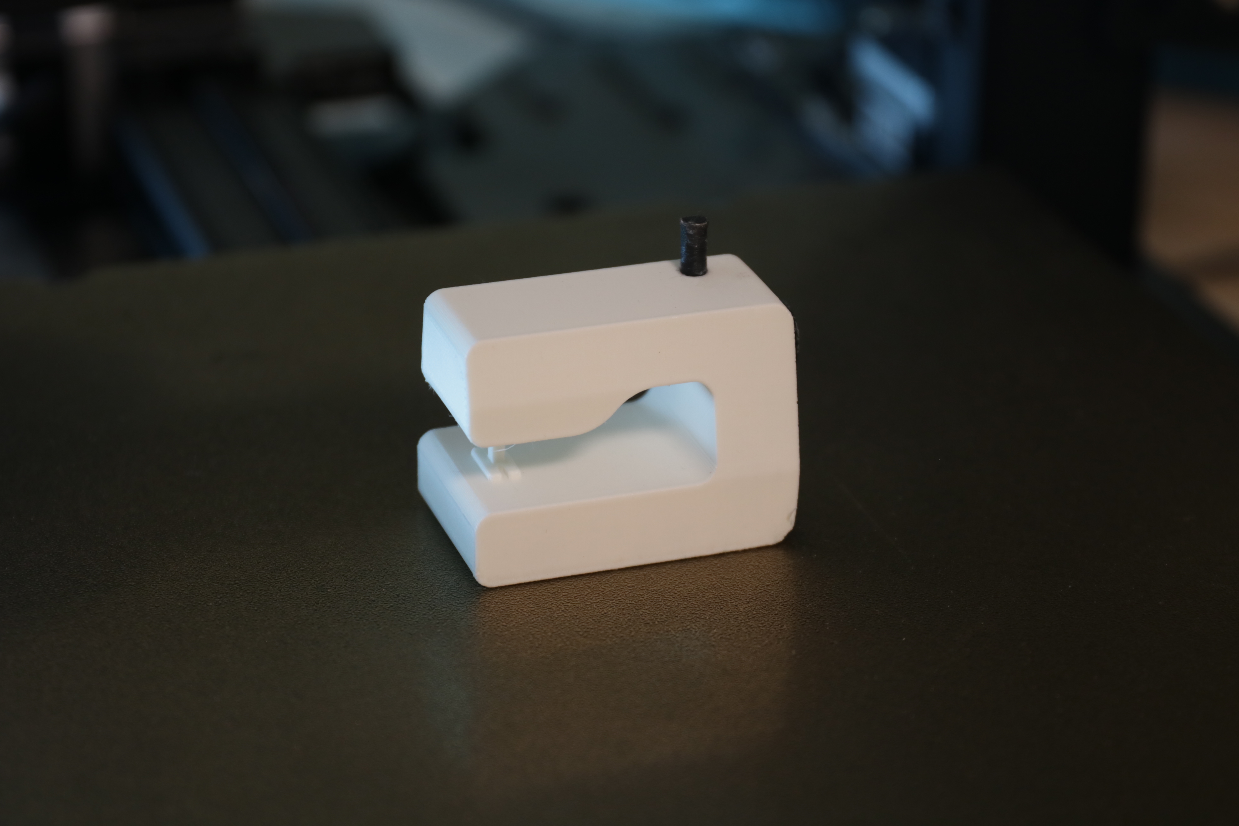 Miniature sewing machine with drawer for needles by Makr3.0 | Download ...