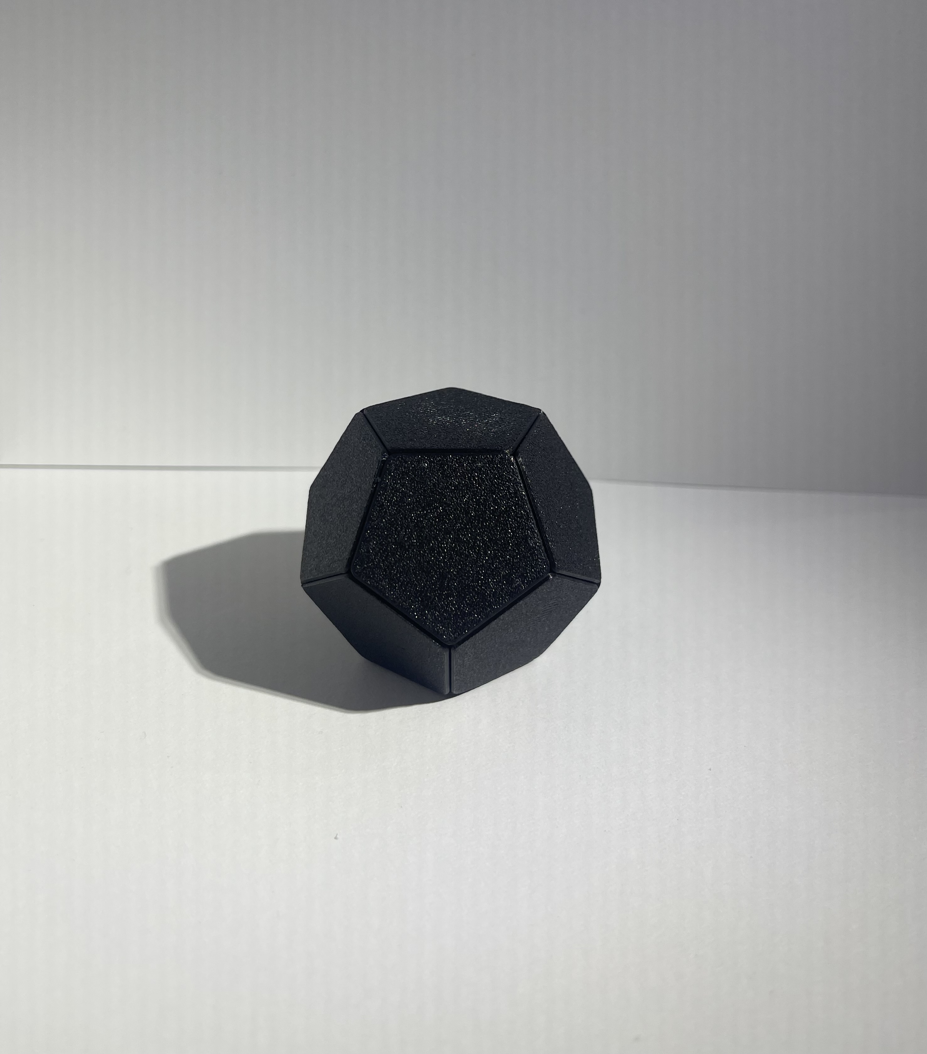 Parametric Polyhedral Self-Assembly Virus by Denovocto | Download free ...