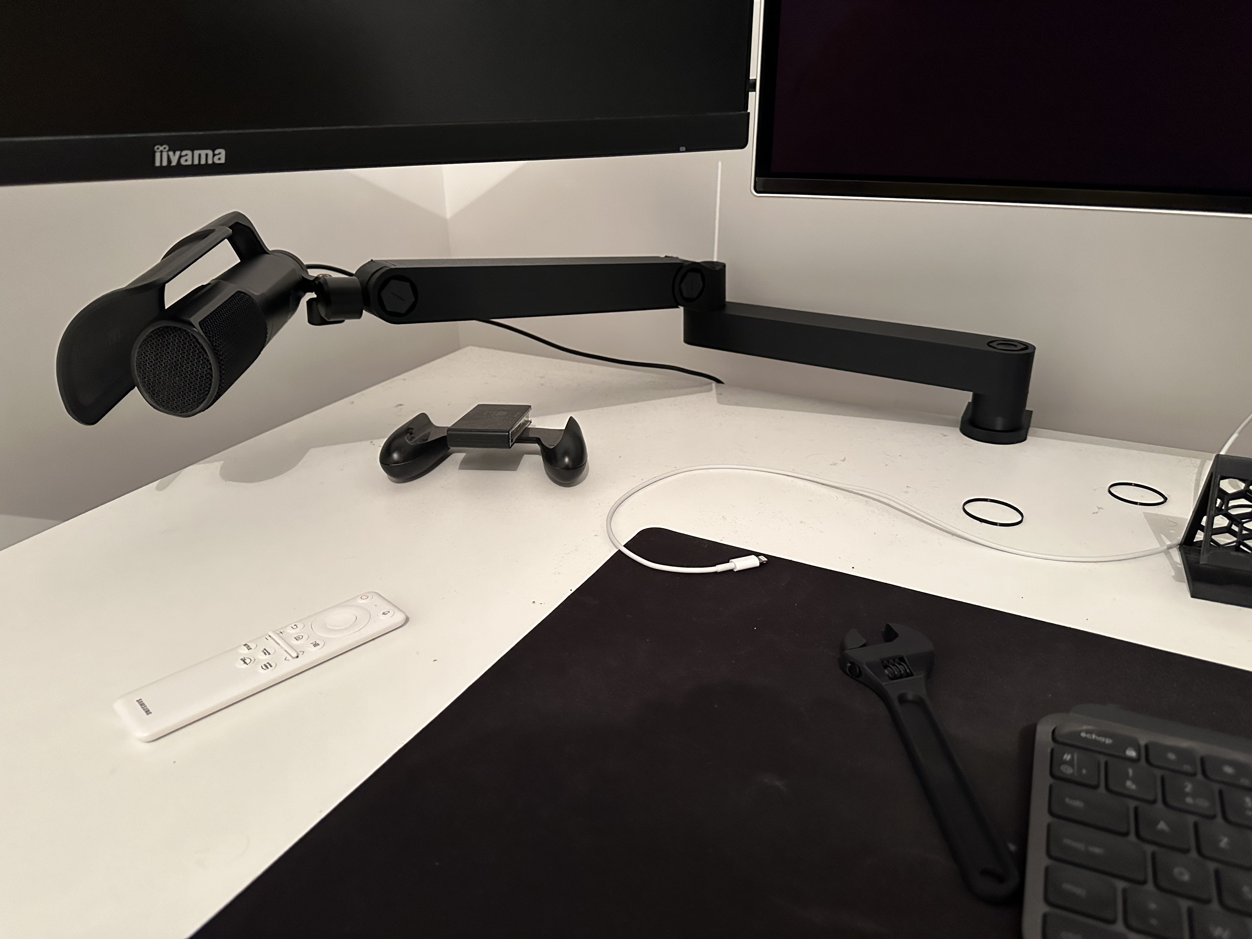 Low profile Mic Arm by NicolasB | Download free STL model | Printables.com