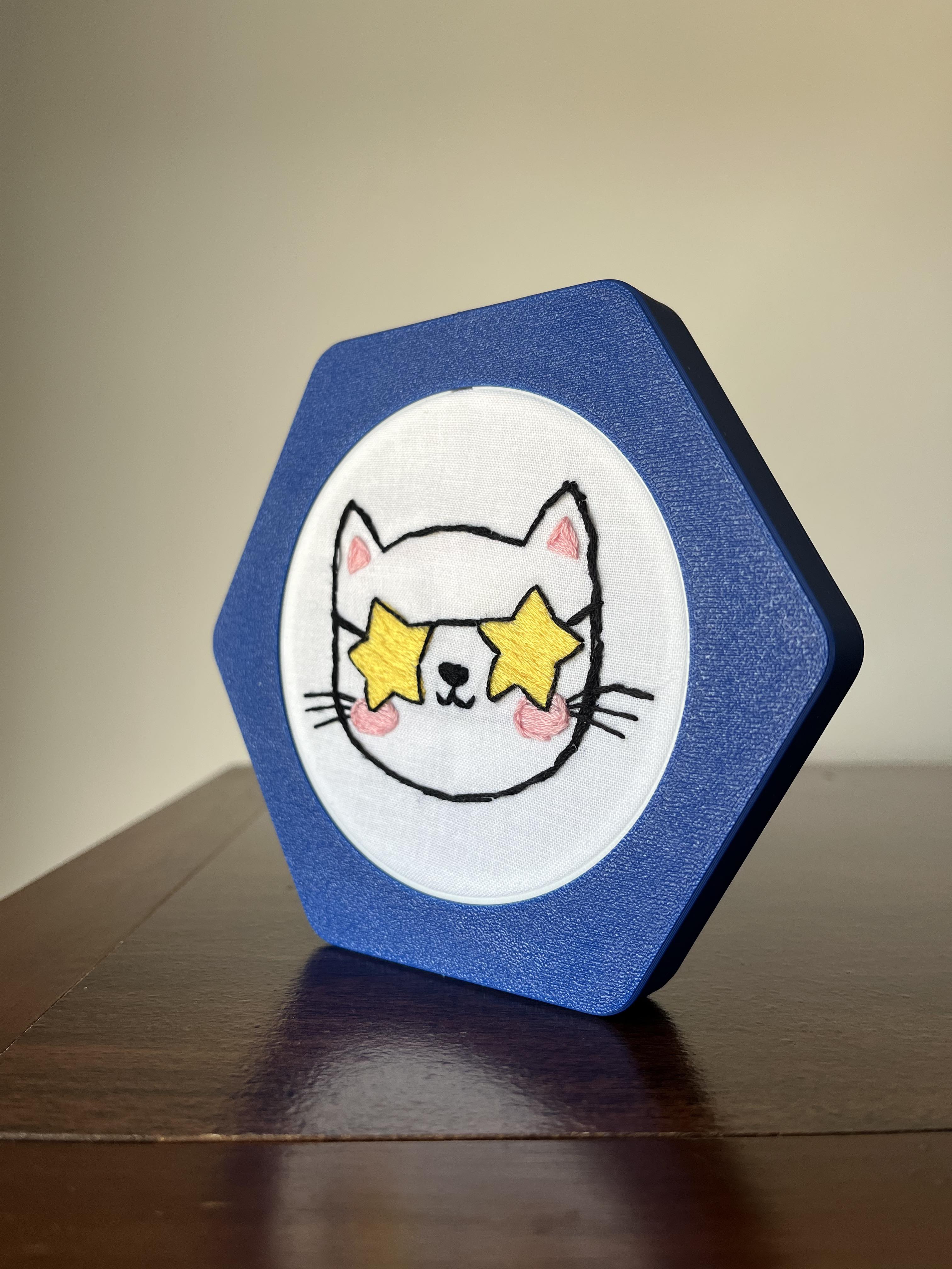 Embroidery 100mm hoop & Display boxes by EDnation | Download free STL ...