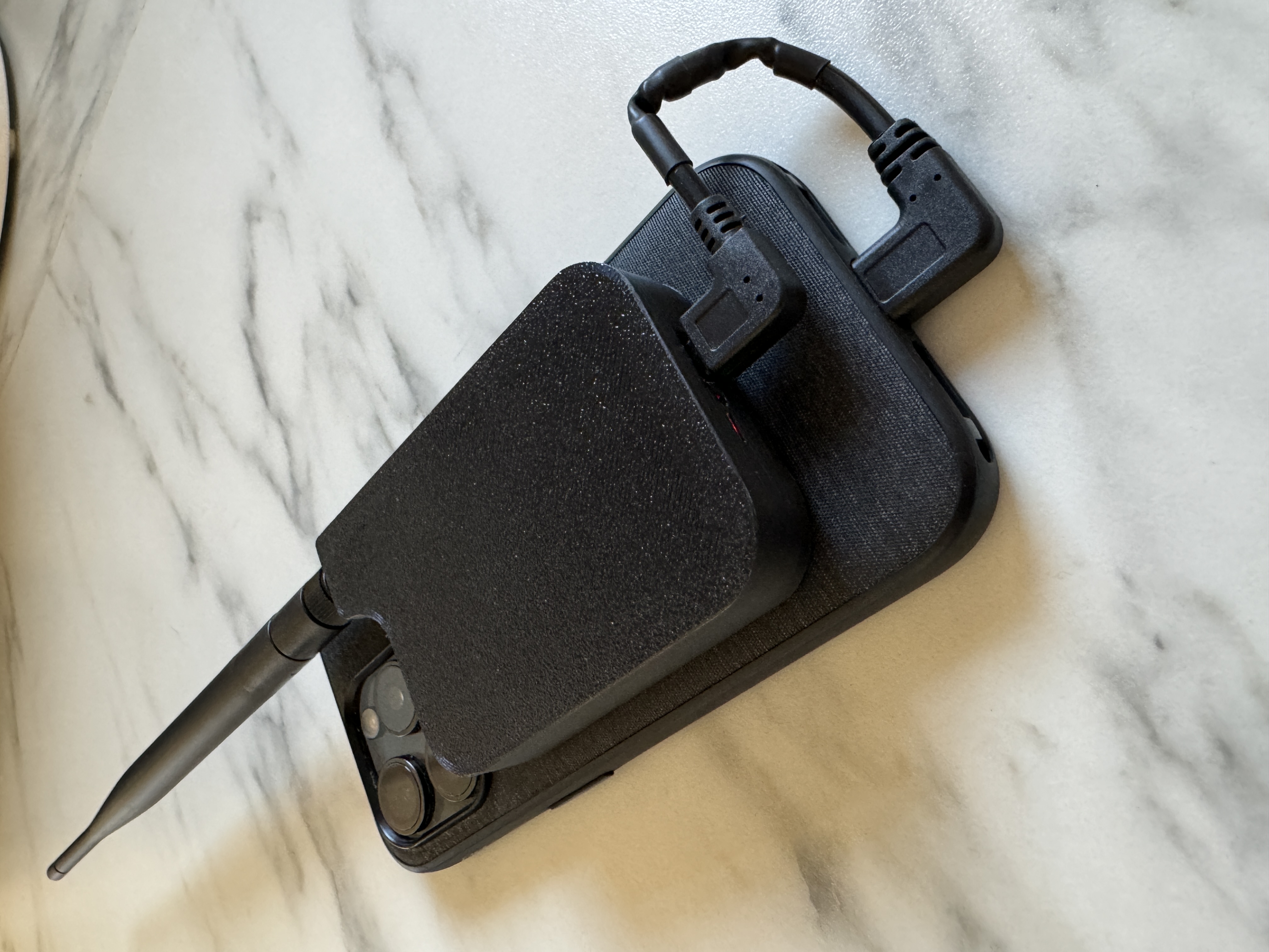 Meshtastic RAK board magsafe enclosure by zprater1 | Download free STL ...