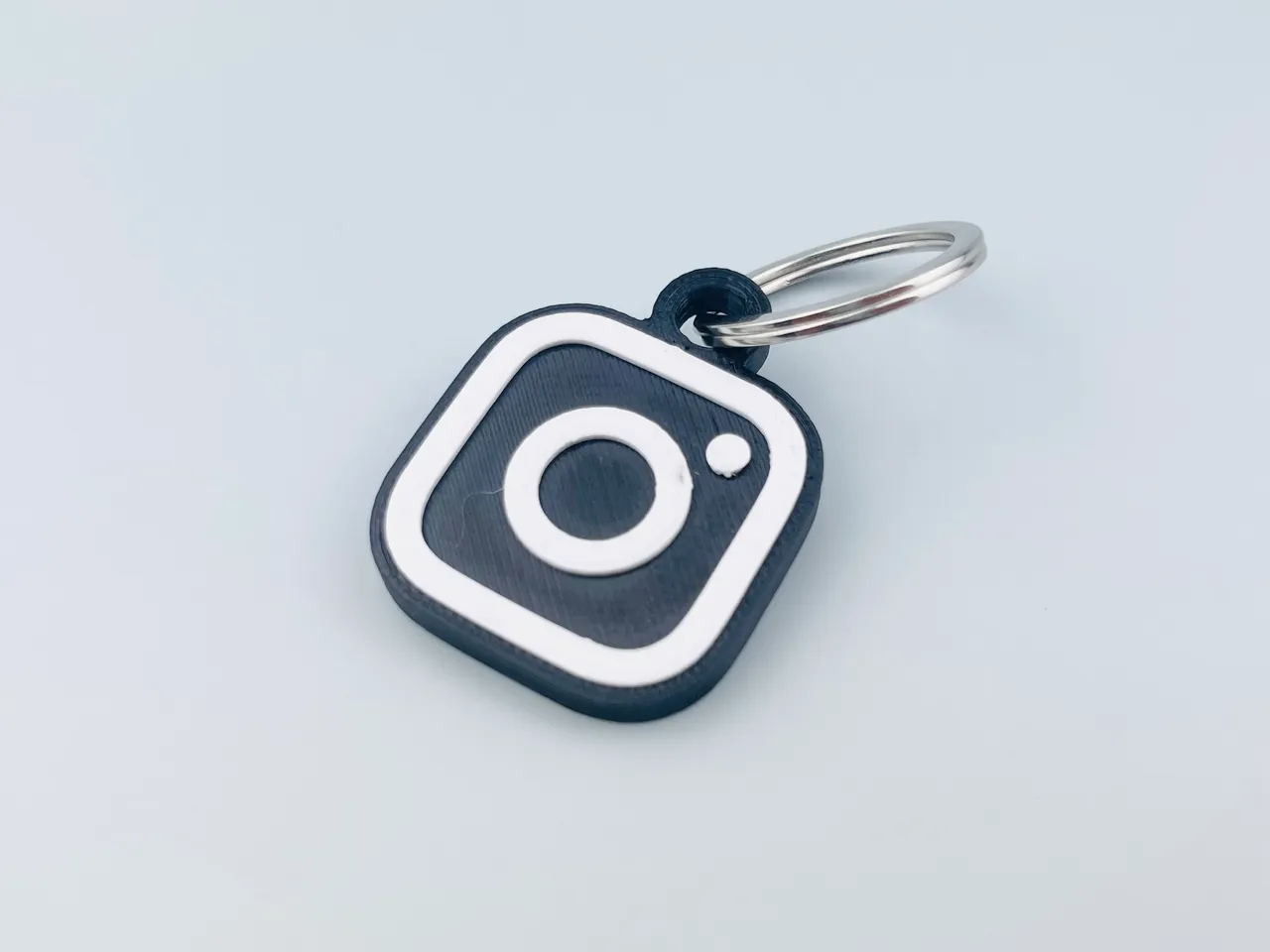 Instagram Keychain by MrViddy | Download free STL model | Printables.com