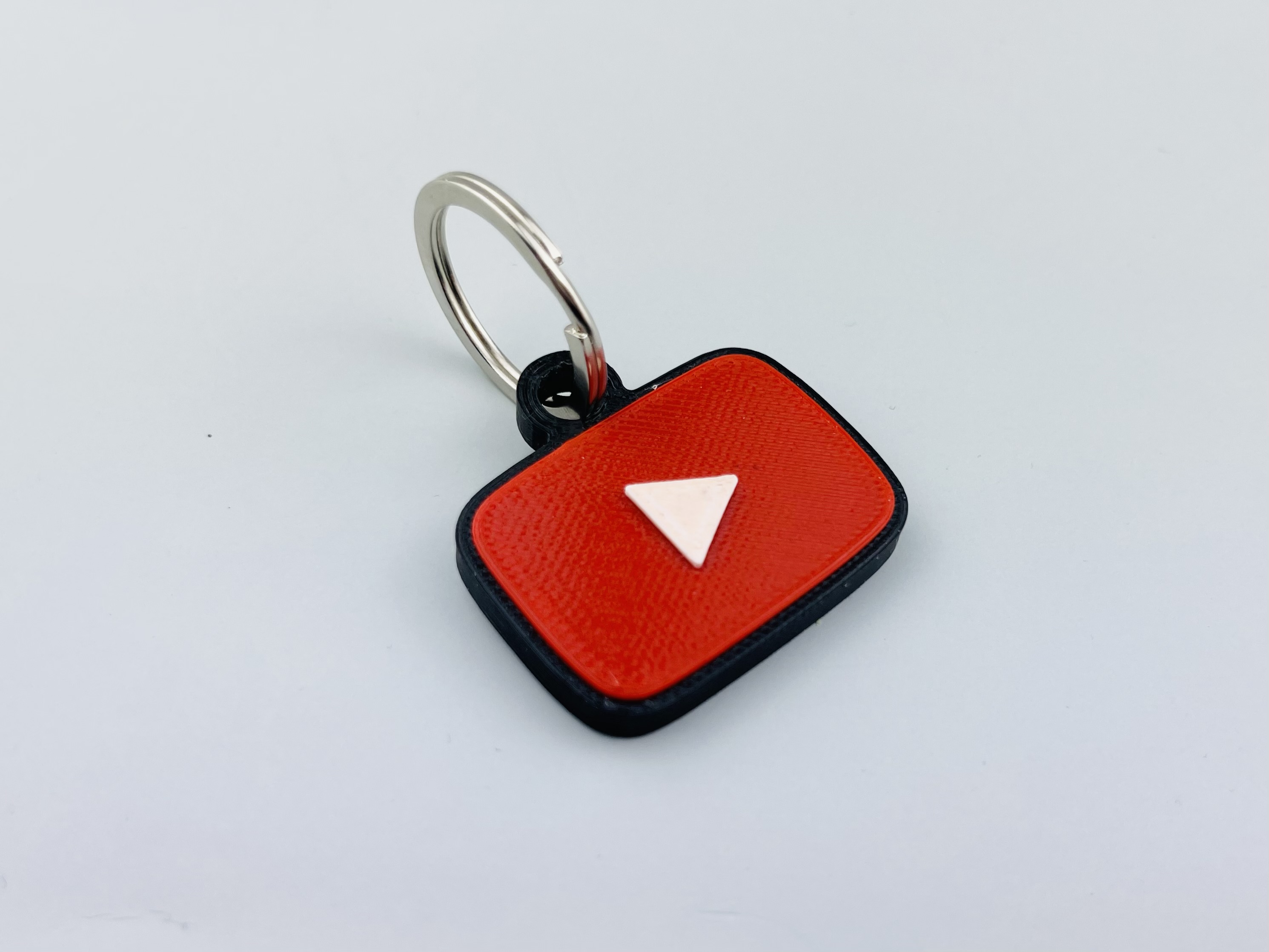 YouTube Keychain by MrViddy | Download free STL model | Printables.com