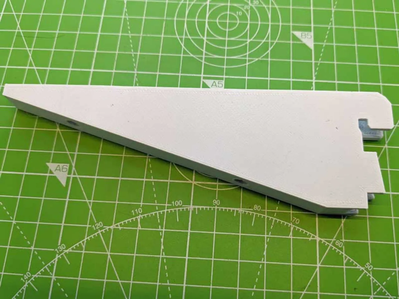 Customizable Twin-Slot Shelf Bracket by dave8888 | Download free STL ...