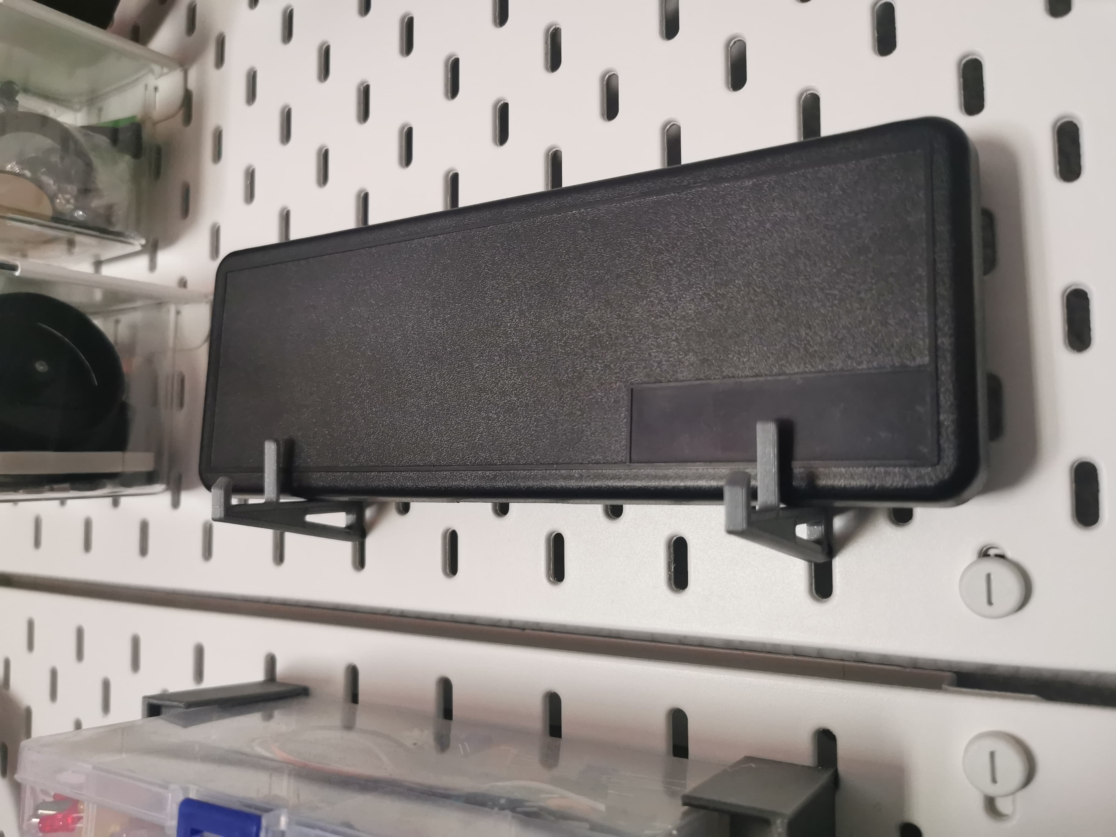 Skadis Caliper Holder by Dexelon | Download free STL model | Printables.com