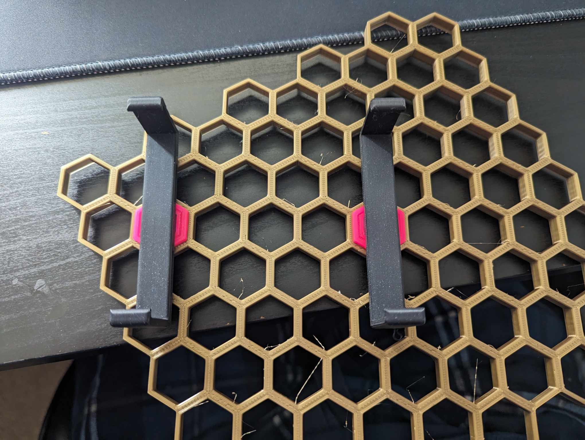 ZimaBlade Multiboard / HSW bracket by Sabitech | Download free STL ...