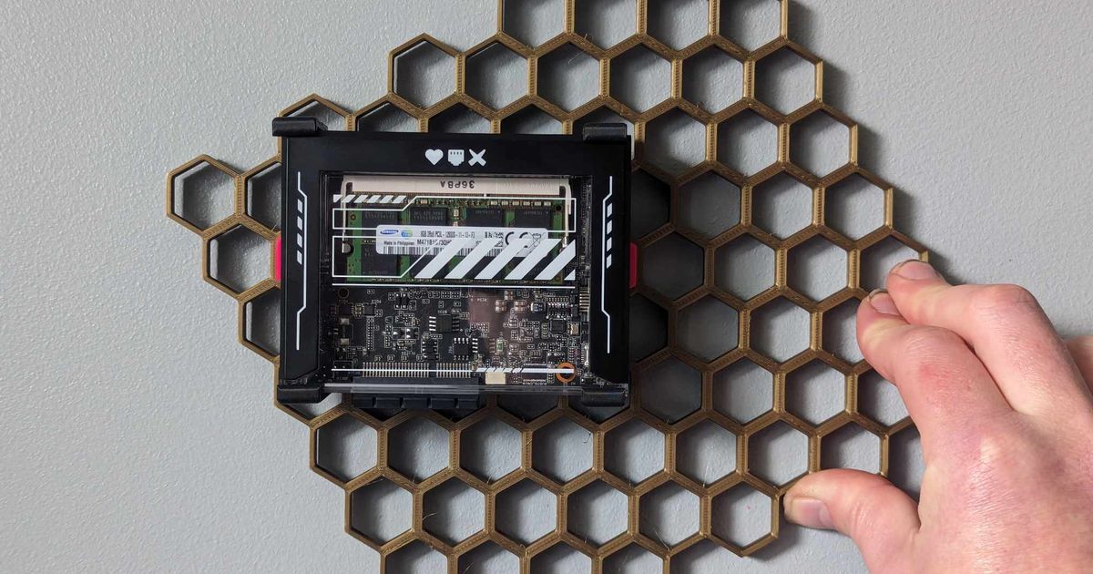 ZimaBlade Multiboard / HSW bracket by Sabitech | Download free STL ...