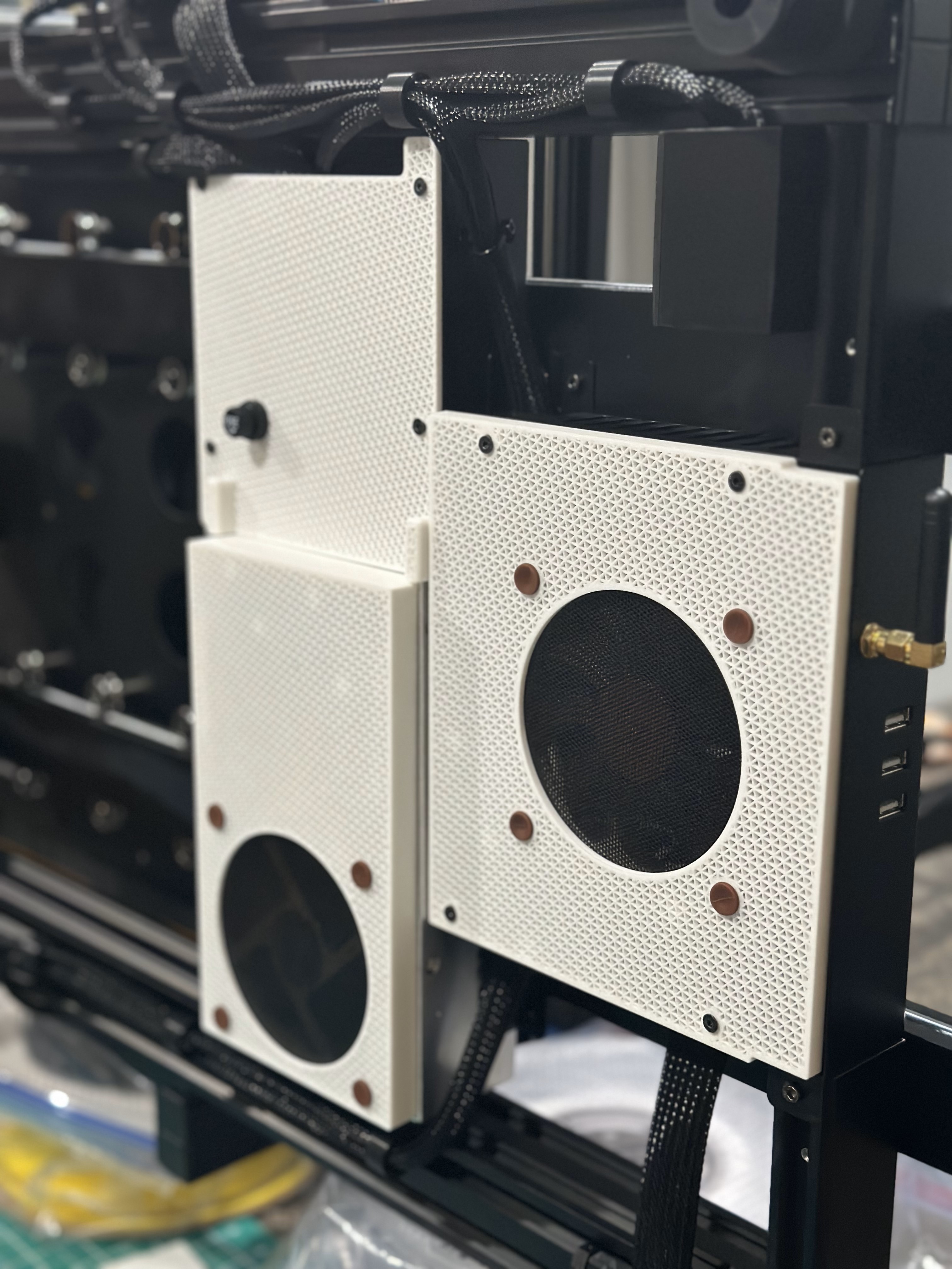 Anycubic Kobra 2 Max Heated Bed MOSFET Cover Mod optional fuse by ...