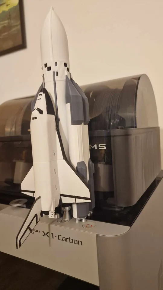 Buran spacecraft (Bamboo studio - Multicolor) by V.Perchinkov ...