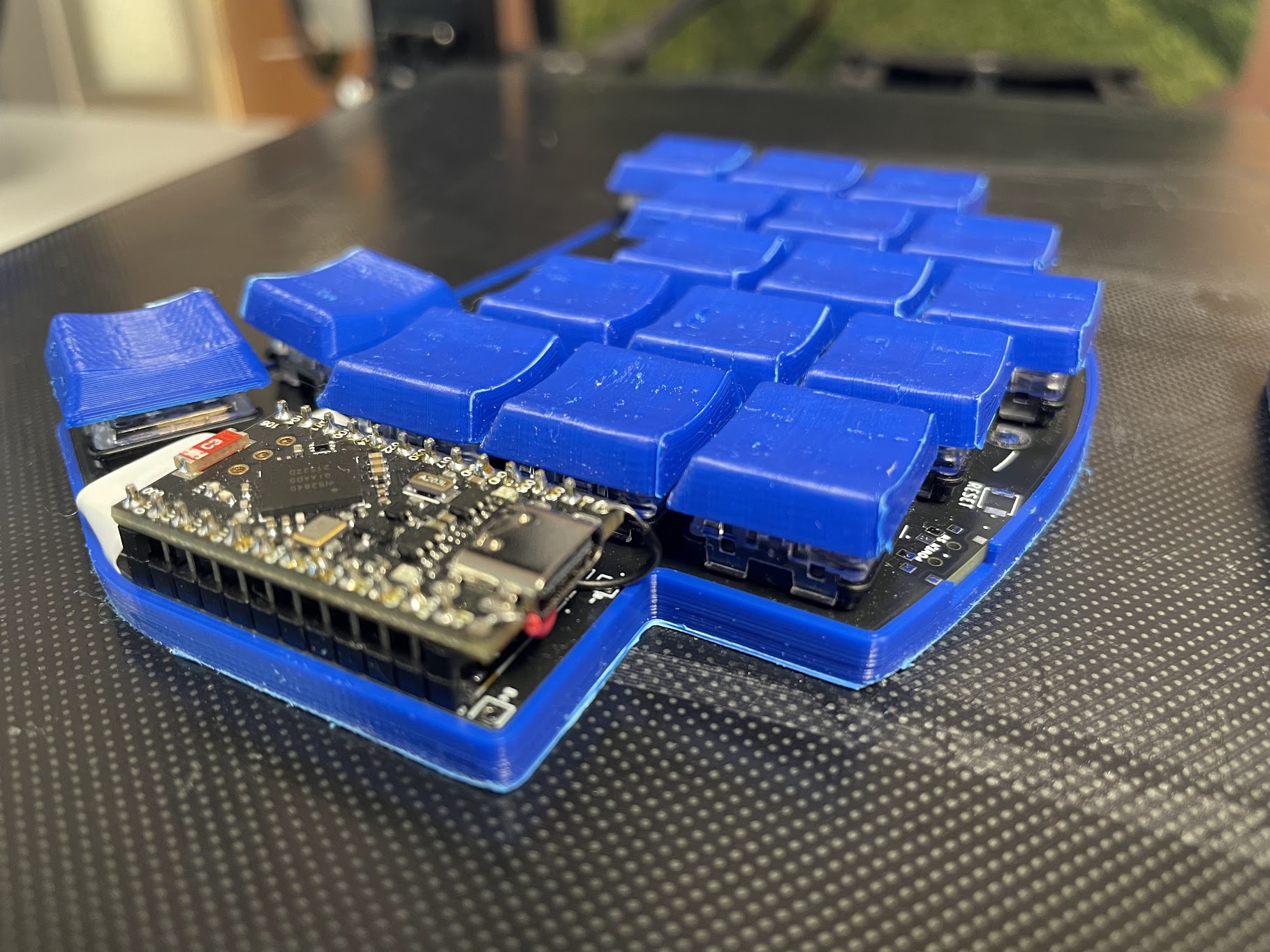 Ferris Sweep split keyboard case and box. Sweep Half Swept by kibk ...