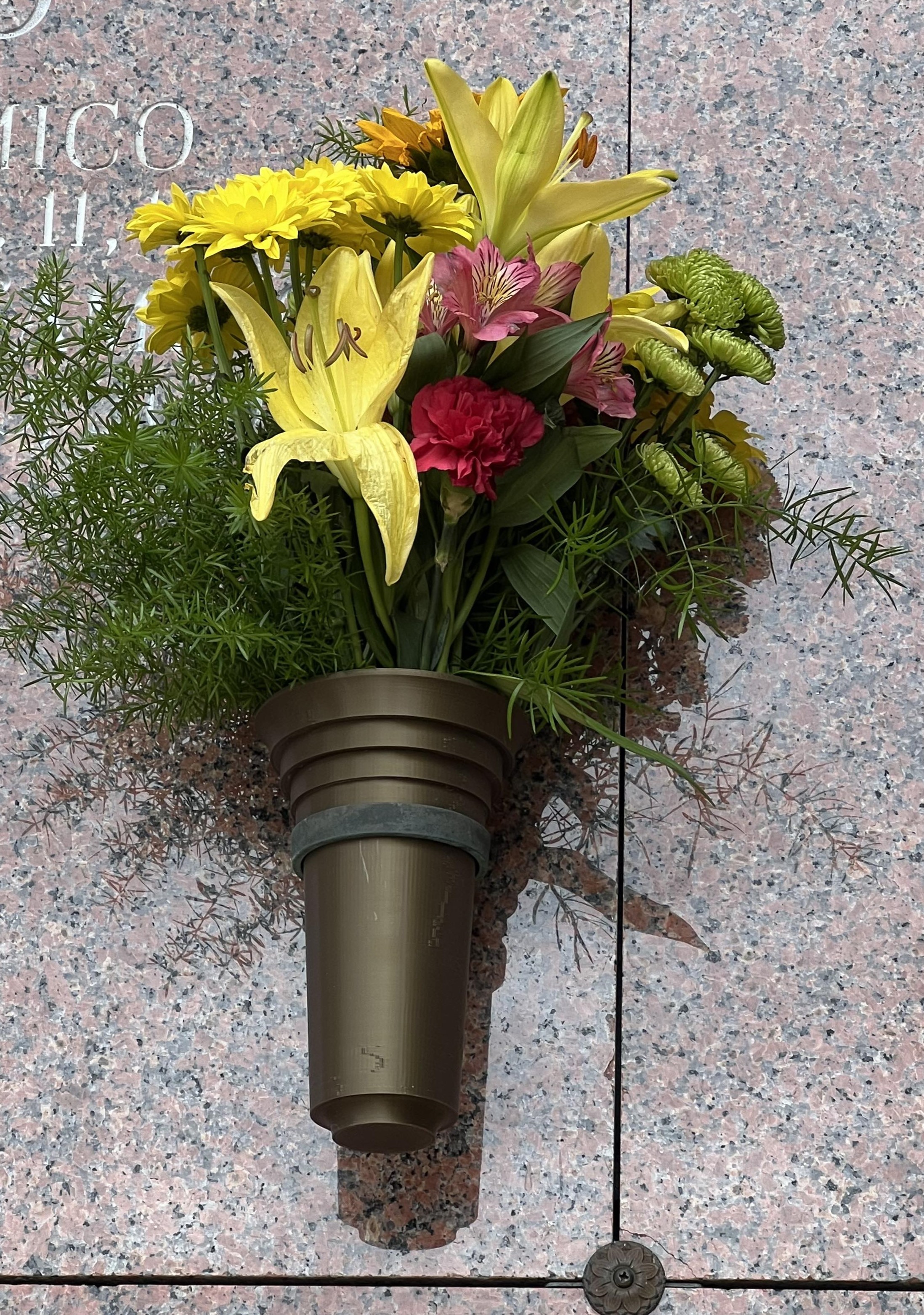 Mausoleum Flower Vase by TonyPTX | Download free STL model | Printables.com
