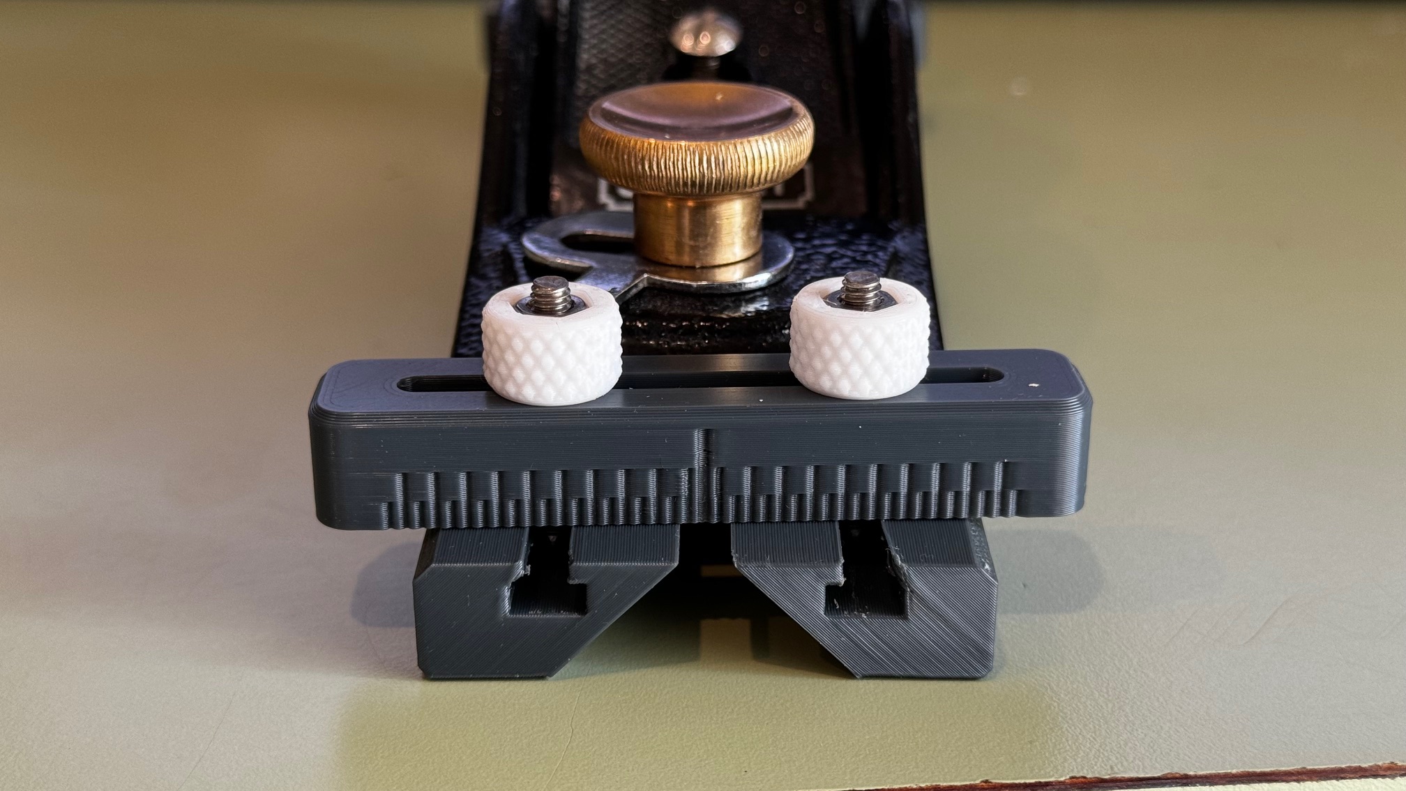 Chamfer Guide for Block Plane. Magnetic! by crashkg | Download free STL ...