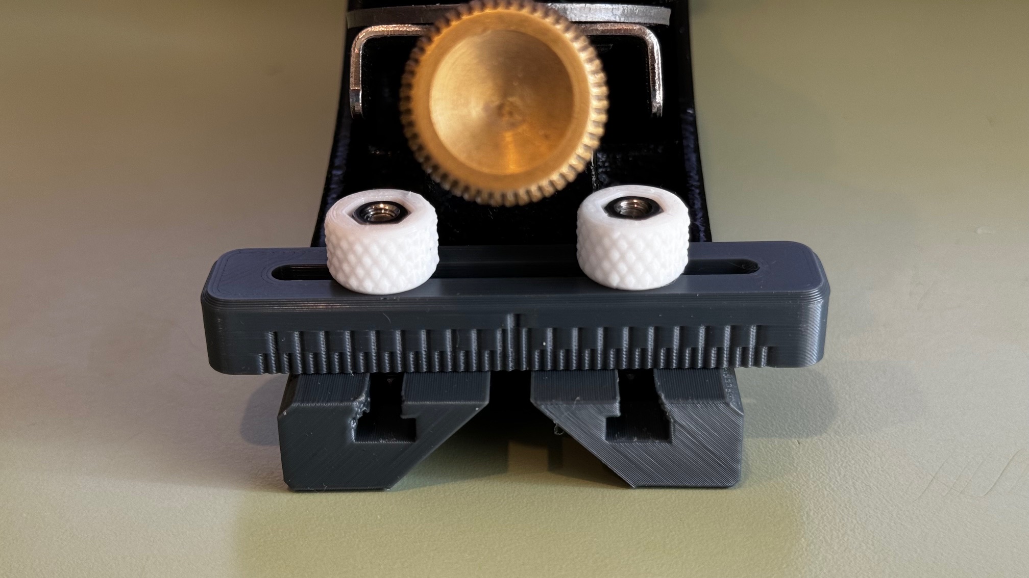 Chamfer Guide for Block Plane. Magnetic! by crashkg | Download free STL ...