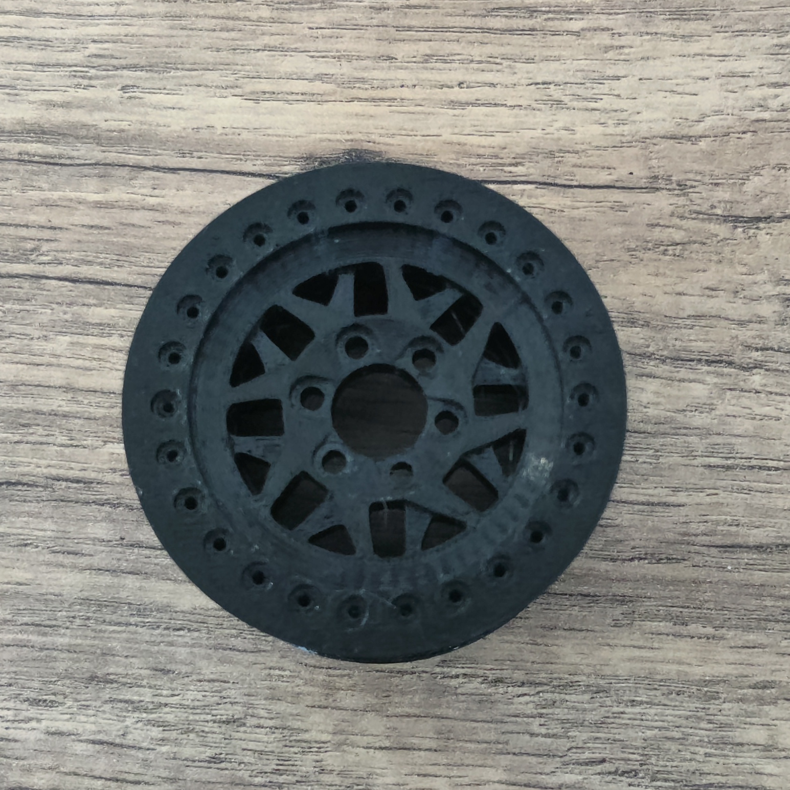 2.2" Beadlock Wheel Rim for 1/10 RC by Ondrej Srom | Download free STL ...