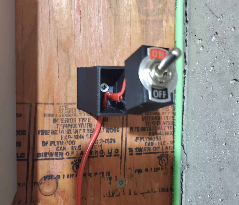 12 V Toggle Switch wall mount by Rob Latour | Download free STL model ...