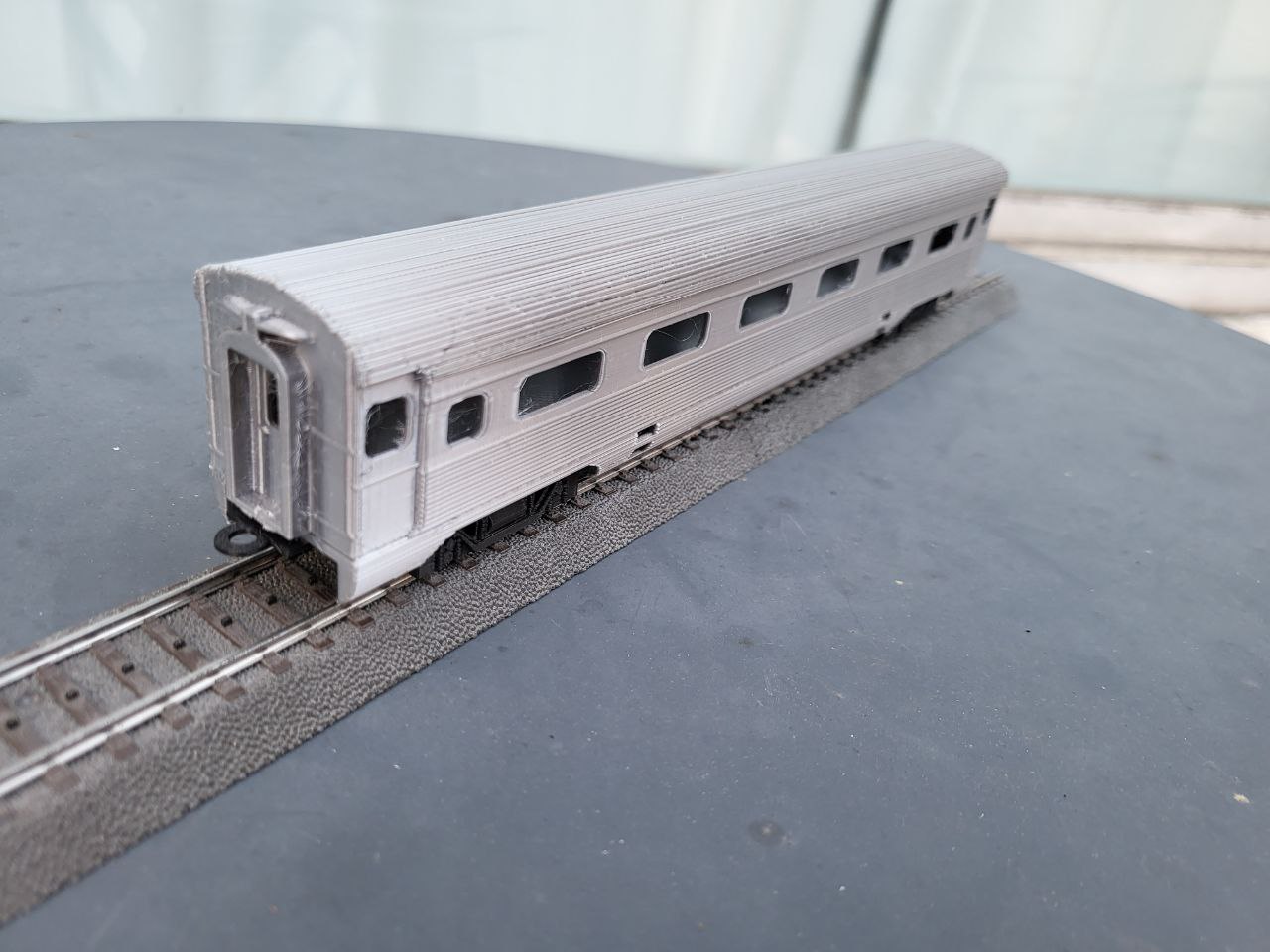 AMTRAK STREAMLINER COACH - H0 SCALE by ASKA Modelle | Download free STL ...