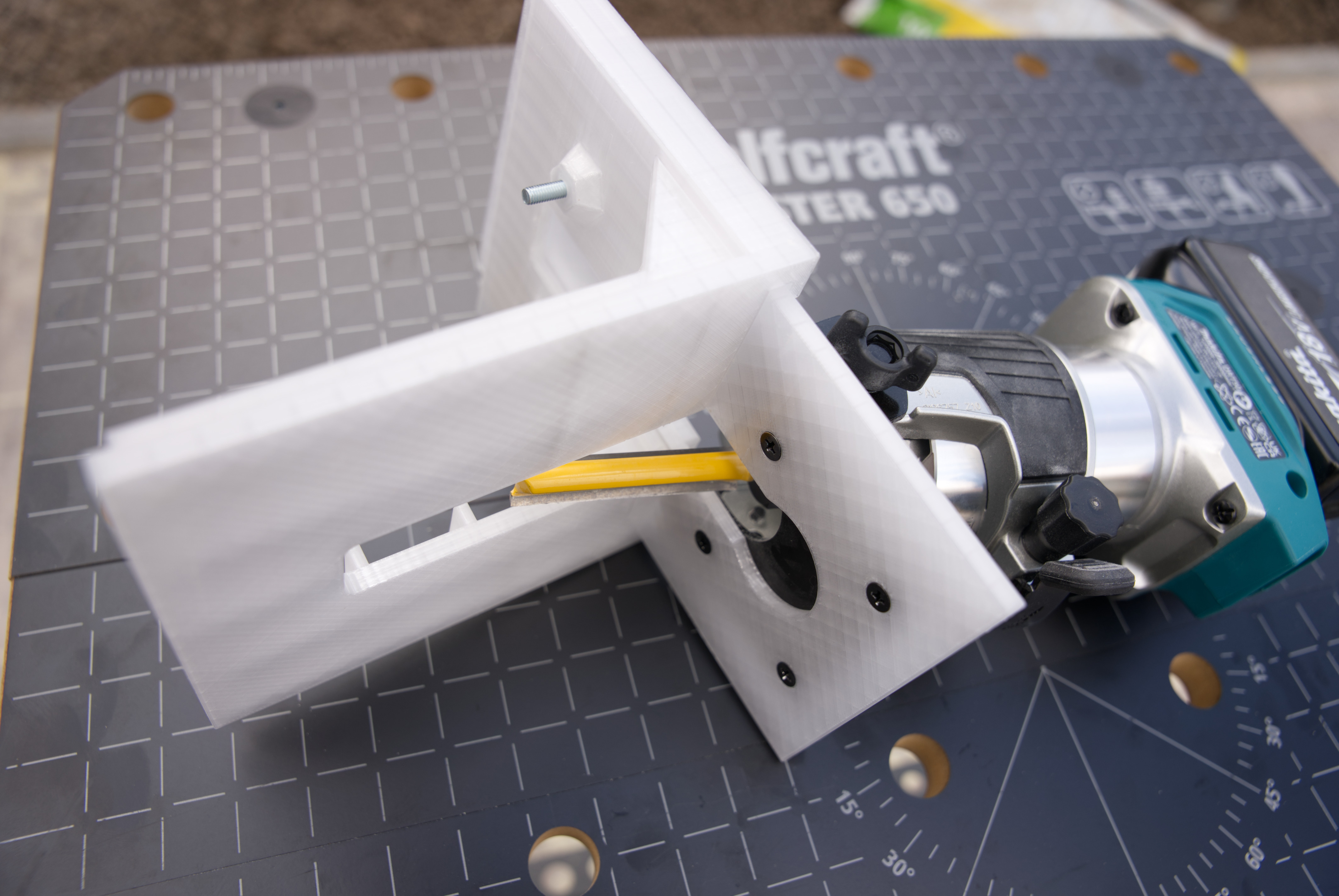 Makita Trimmer High Aspect Jig by StainlessMike | Download free STL ...