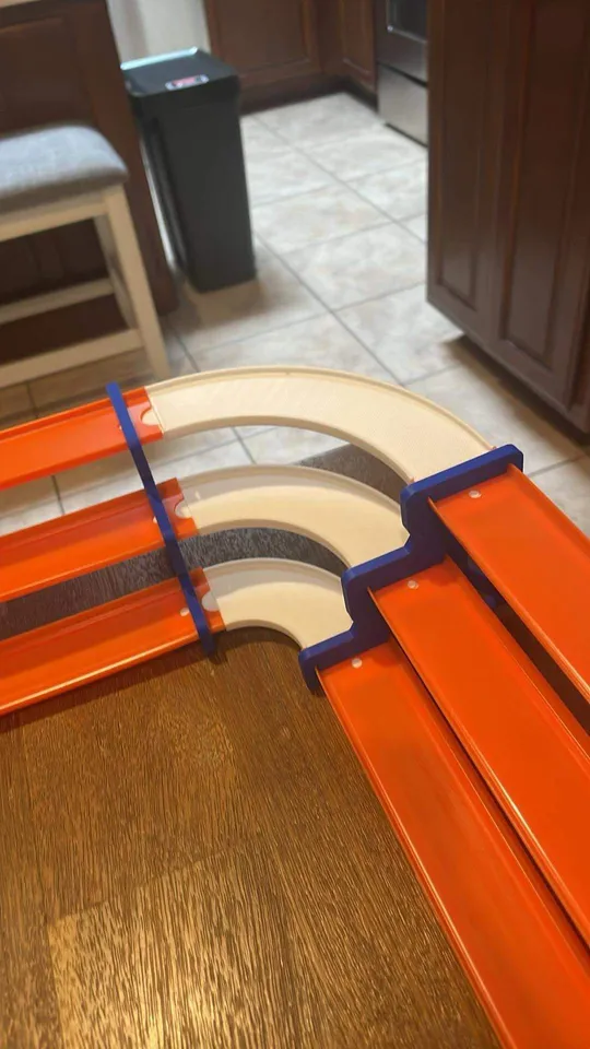 Hotwheels track display corner pieces by sam krei | Download free STL ...