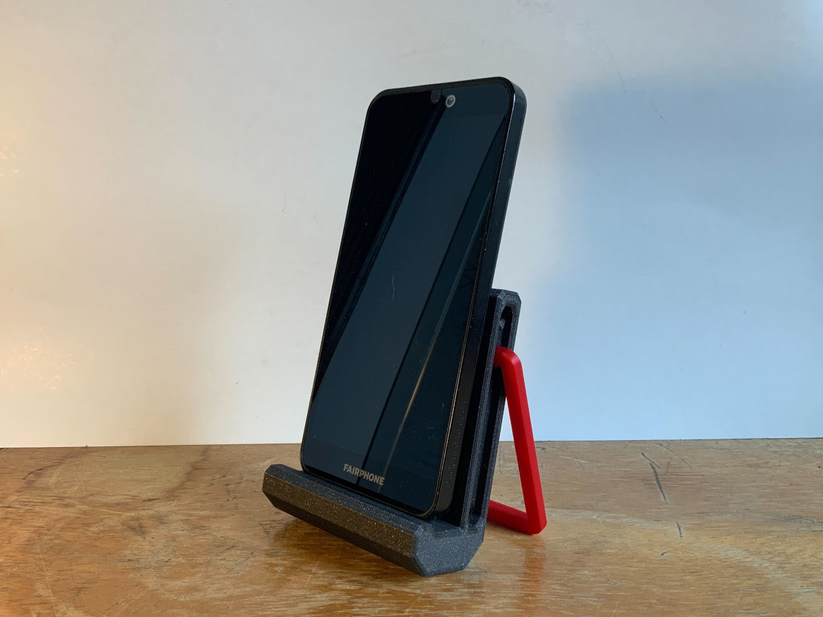 Adjustable phone stand by Julius | Download free STL model | Printables.com