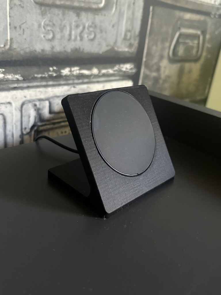 MagSafe Charger Holder by Raik.S | Download free STL model | Printables.com