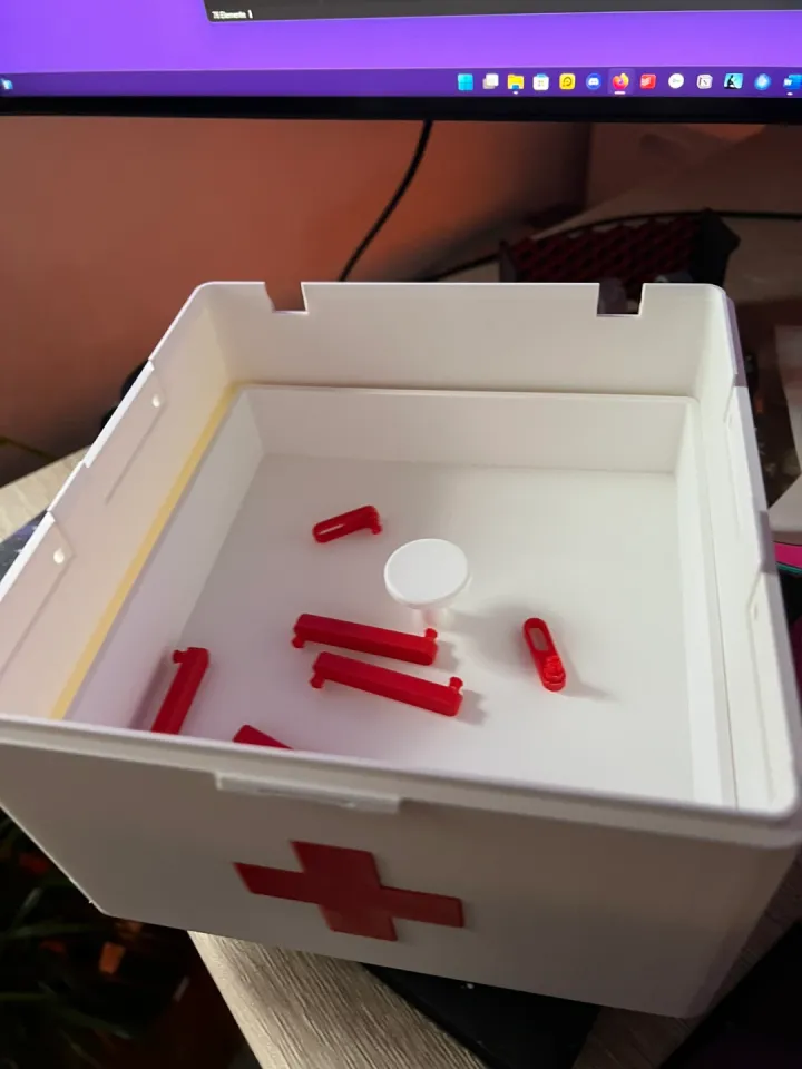 First Aid Box by ruimpereira | Download free STL model | Printables.com
